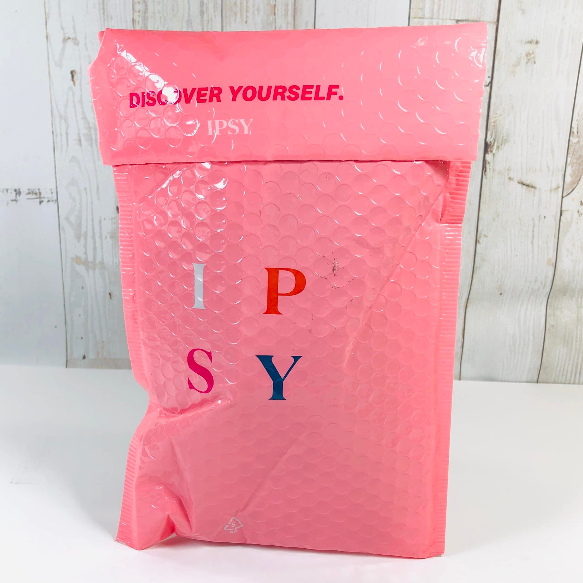 Ipsy Glam Bag November 2019 Review - Hello Subscription