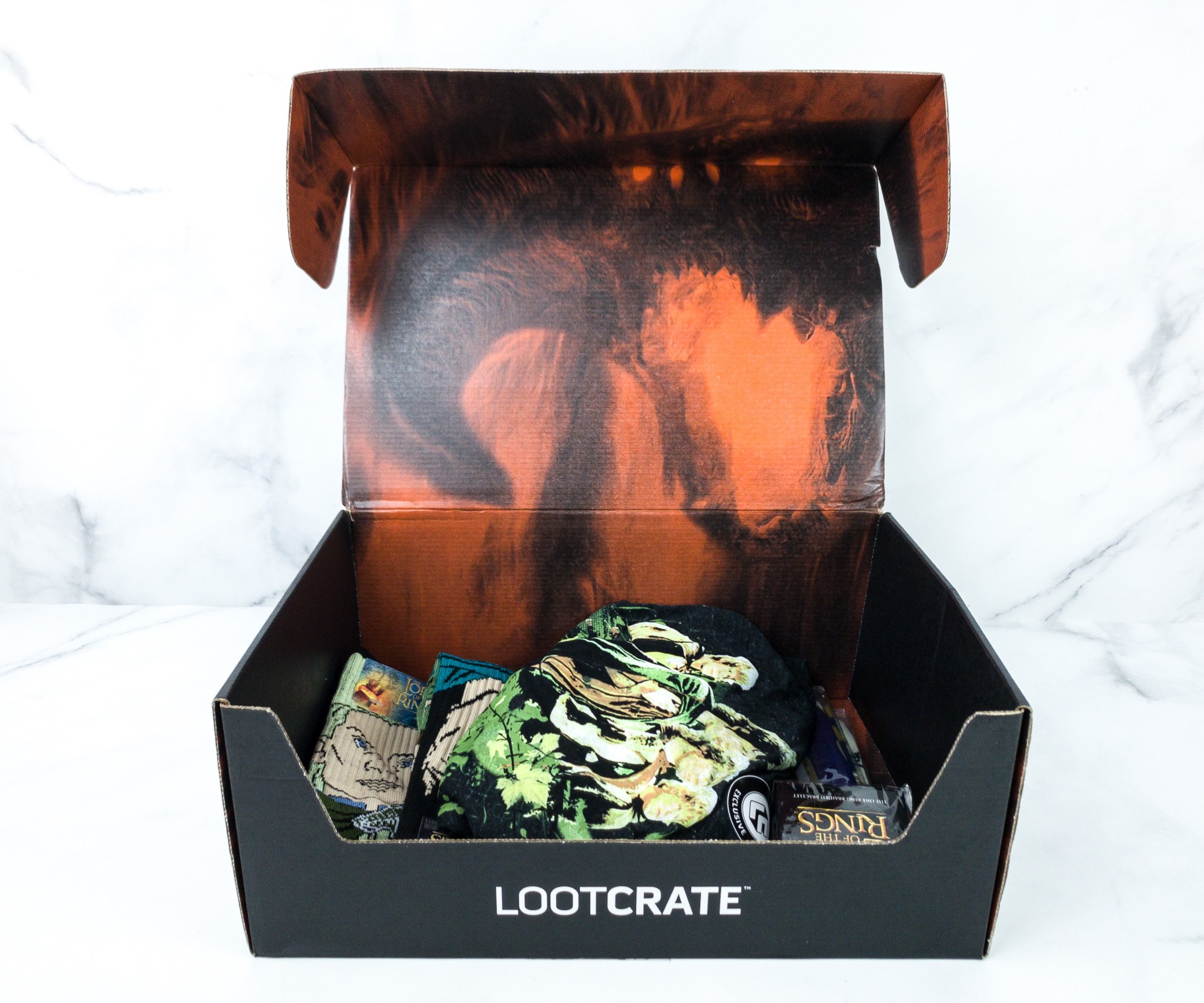 Loot Crate Limited Edition Lord Of The Rings Crate Review - Box 2 ...