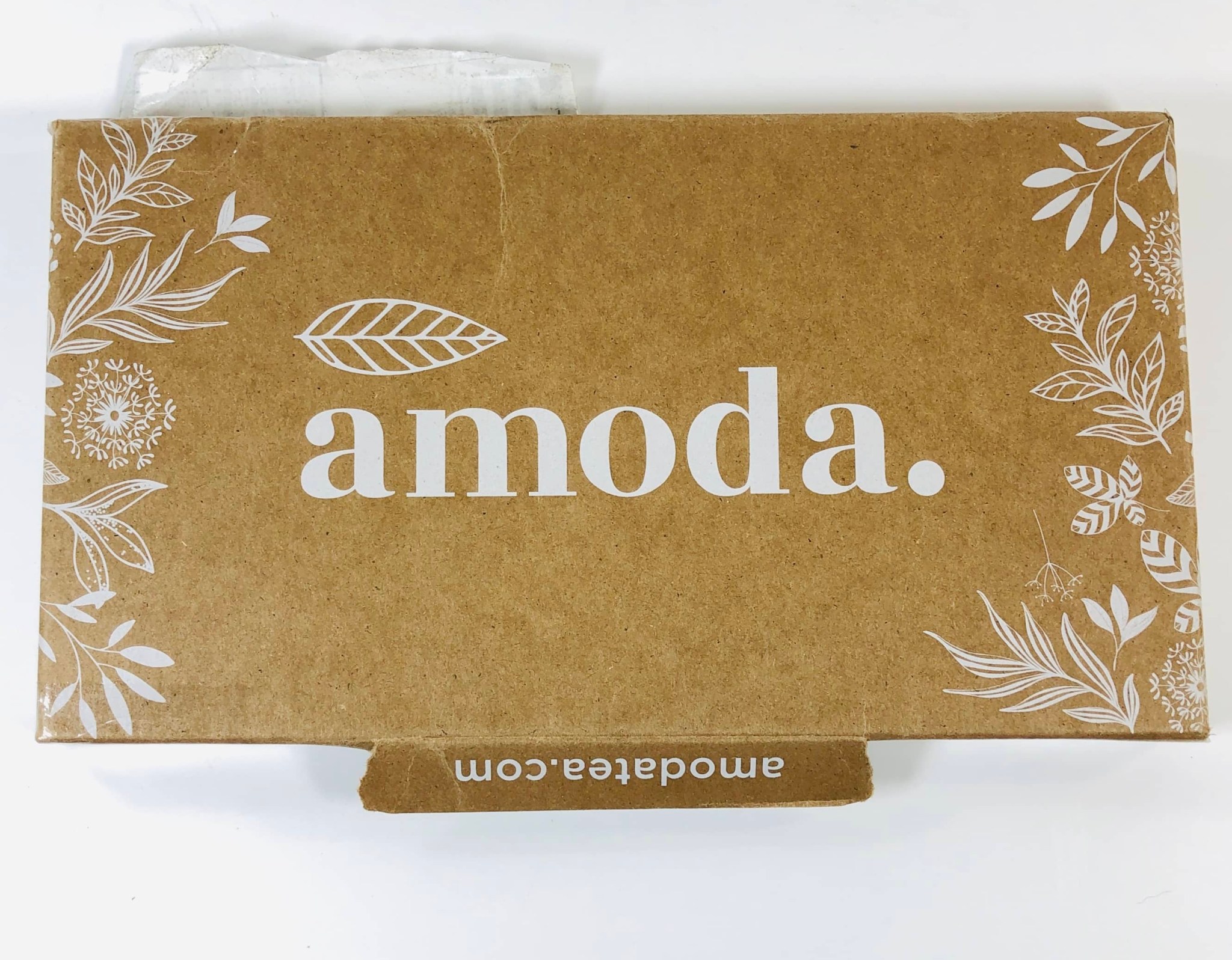 Amoda Tea November 2019 Subscription Box Review + Coupon! - Hello ...