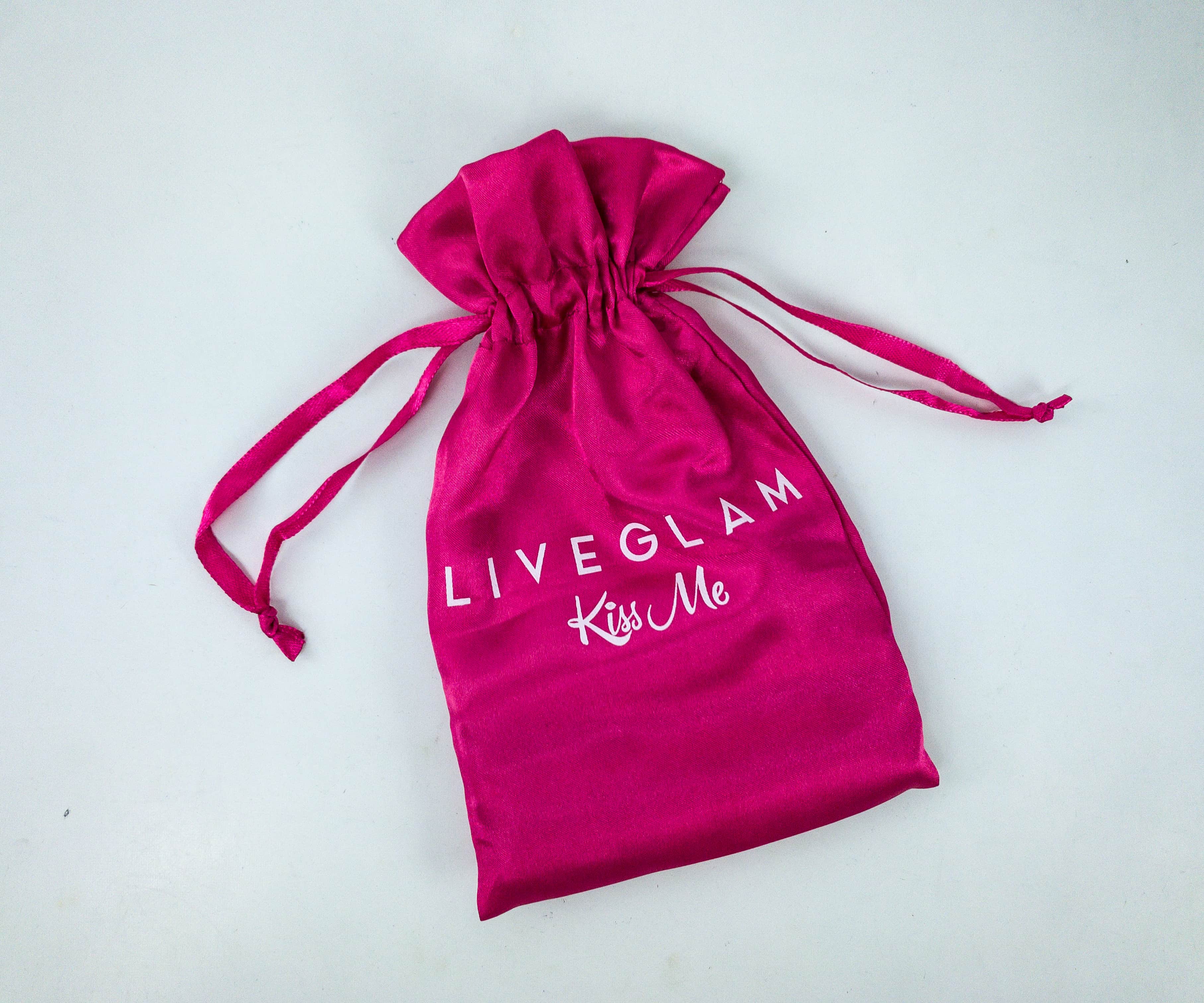 LiveGlam KissMe Holiday Lippies Review + Coupon! - hello subscription