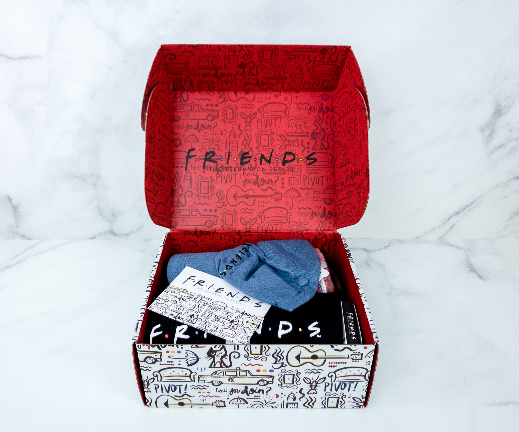 FRIENDS Subscription Box Winter 2019 Review! - Hello Subscription