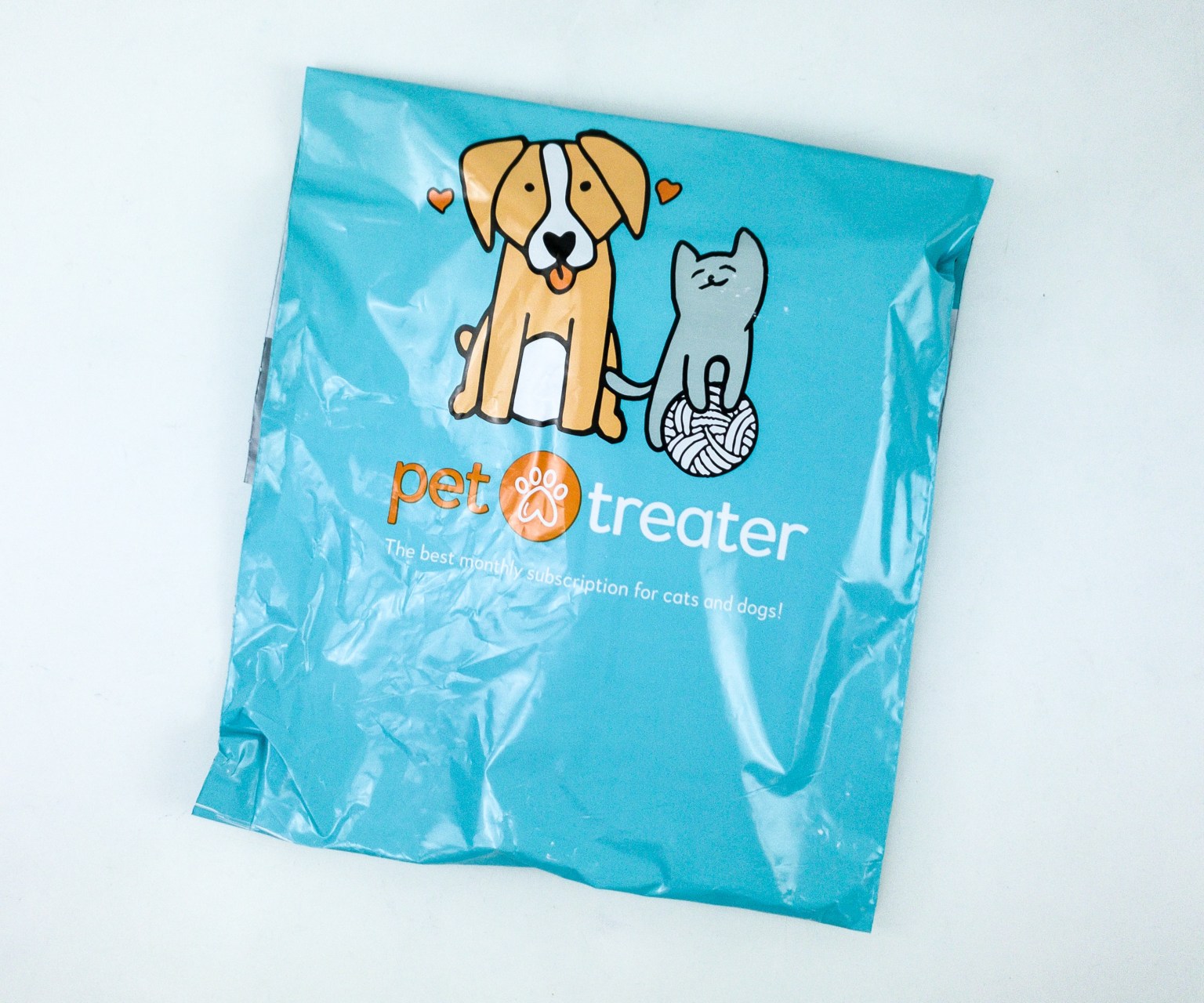 Pet Treater Cat Pack December 2019 Subscription Box Review + Coupon ...