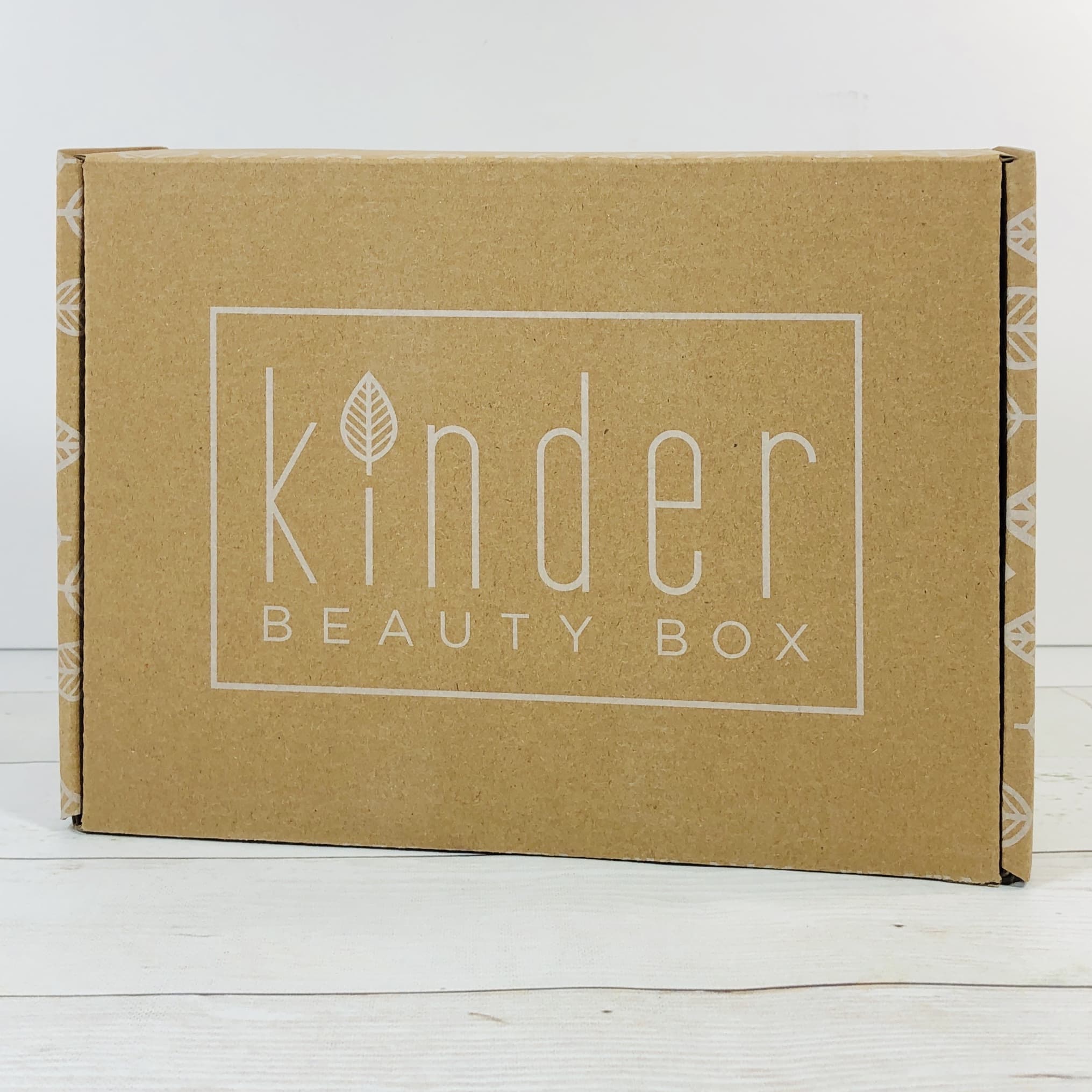 Kinder Beauty Box January 2020 Review + Coupon! - Hello Subscription