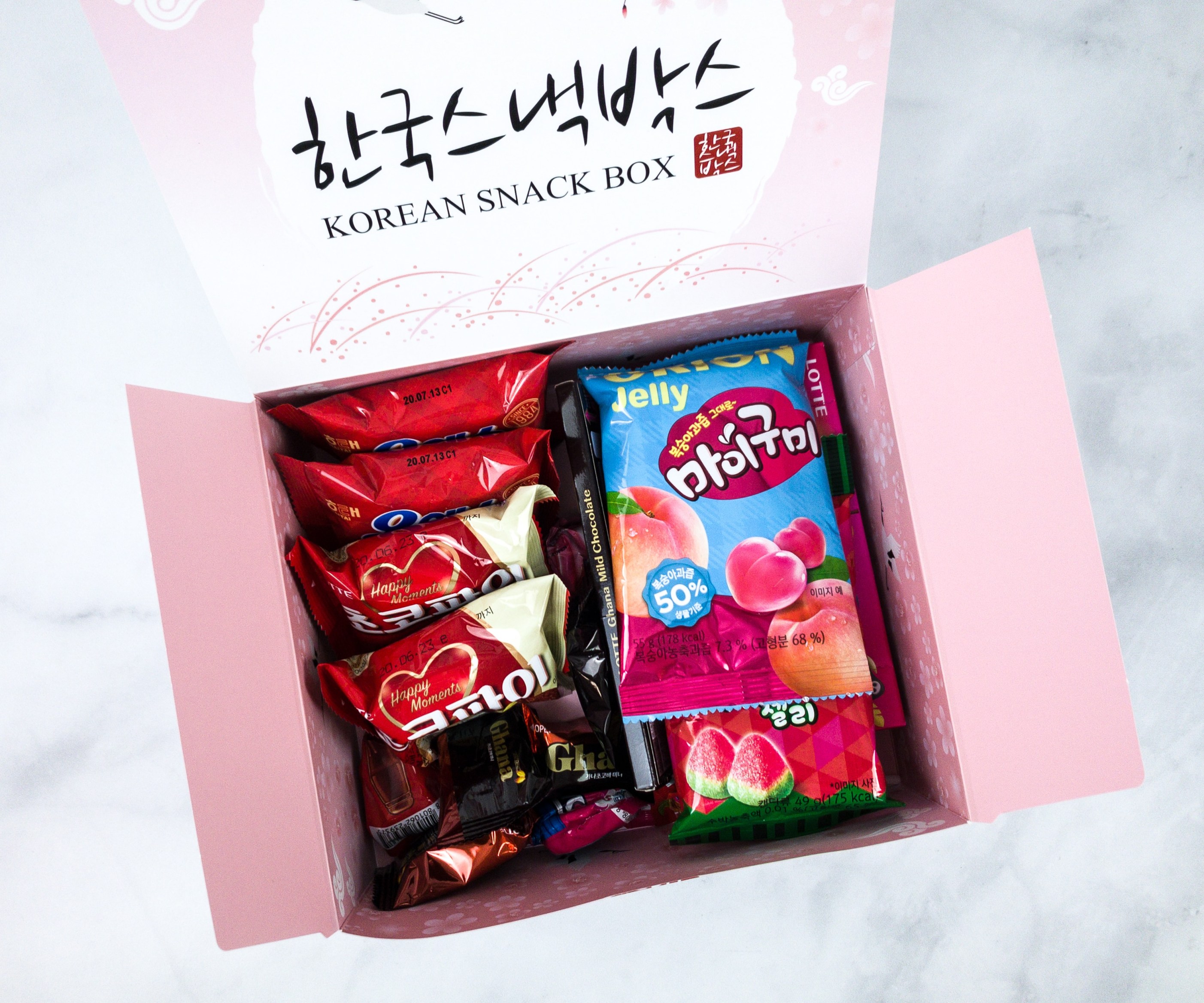 Korean Snack Box February 2020 Subscription Box Review + Coupon - Hello ...
