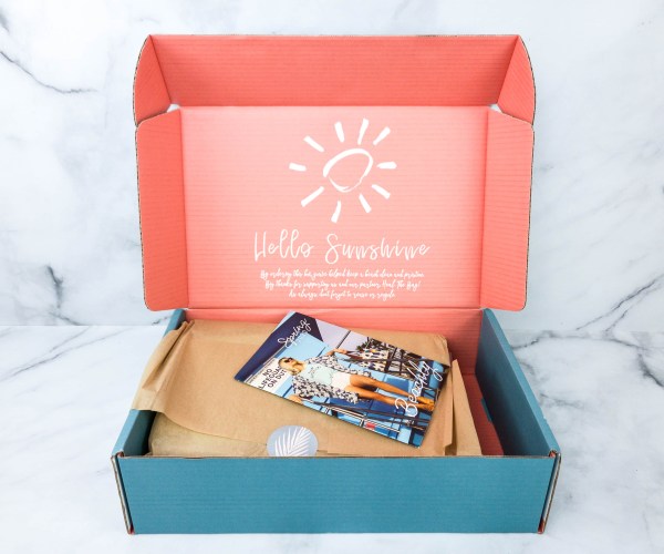 Beachly Women’s Box Spring 2020 Subscription Box Review + Coupon ...