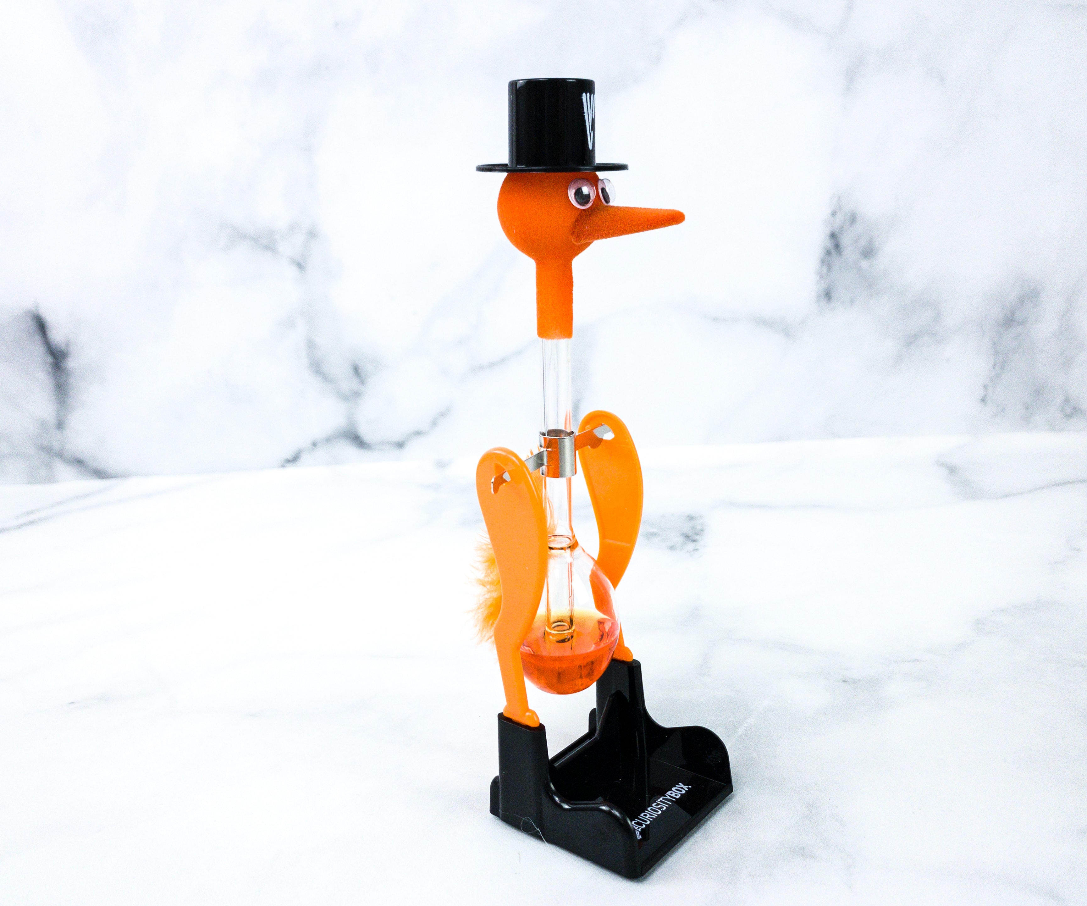 The Curiosity Box by VSauce Spring 2020 Subscription Box Review - hello ...