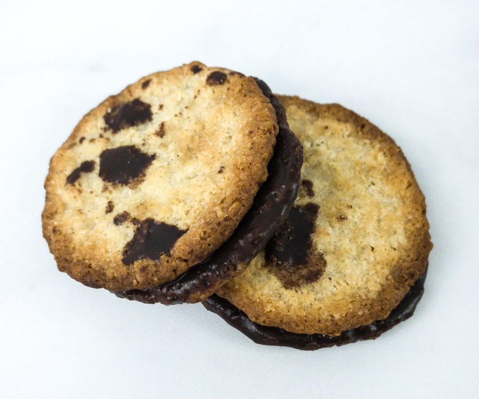 Universal Yums Subscription Box Review + Coupon - SCANDINAVIA - hello ...