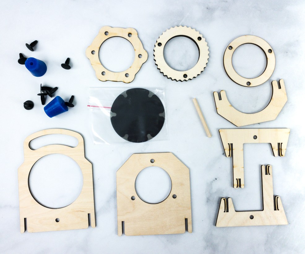 MEL Science Kids Subscription Box Review + Coupon - CRYSTAL SCREEN ...