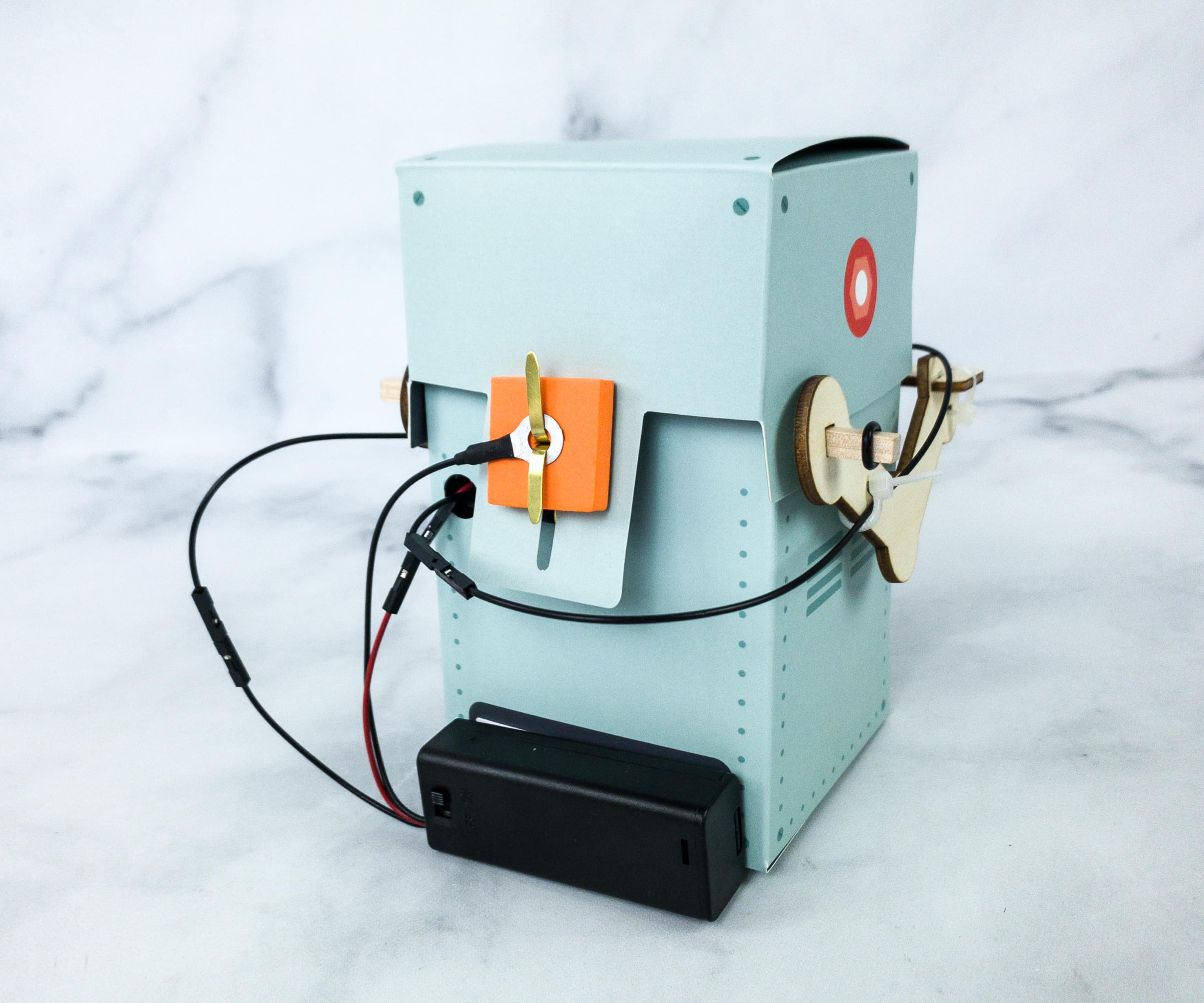 KiwiCo Tinker Crate Review & Coupon - COIN-EATING ROBOT - hello ...