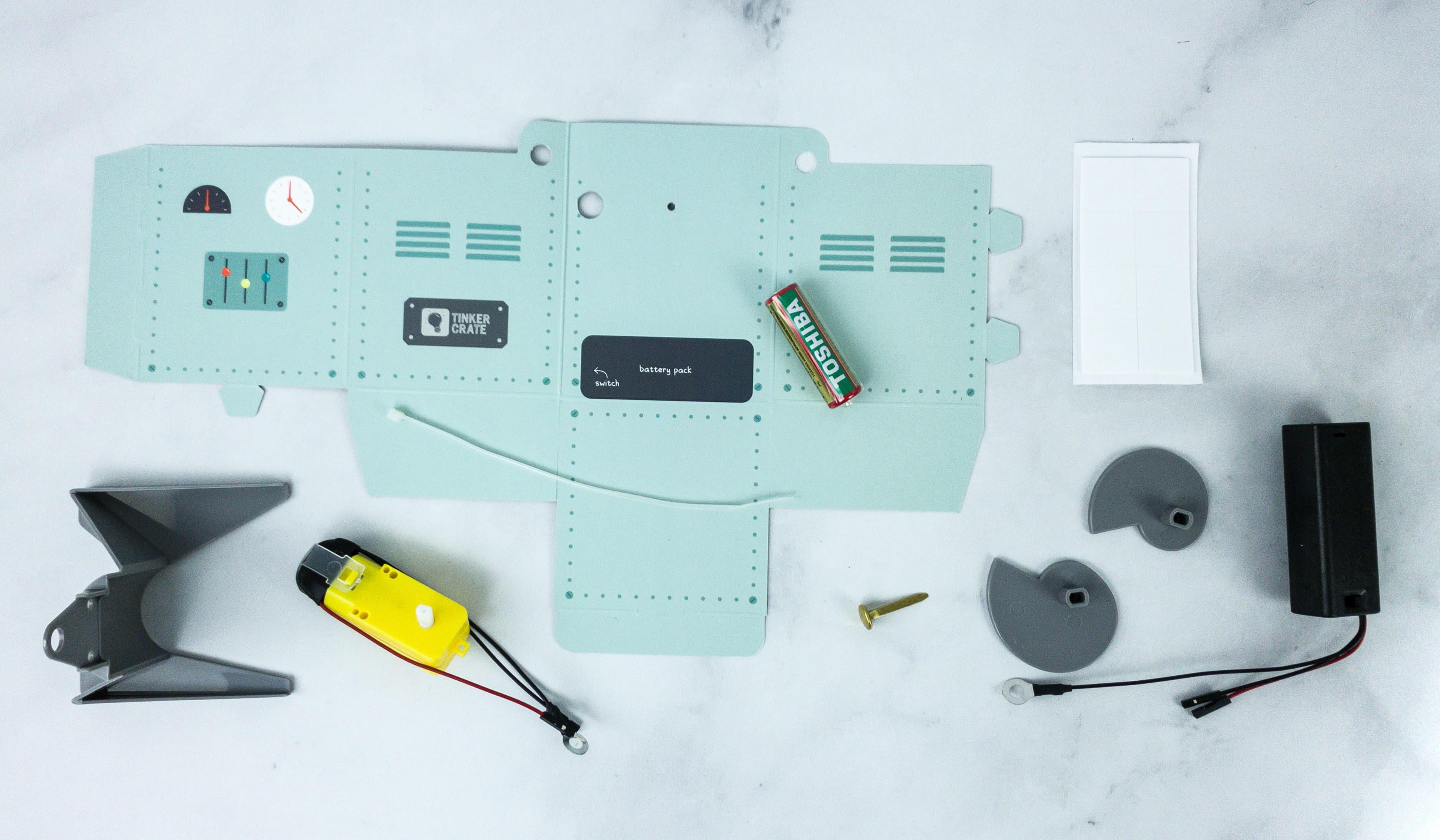 KiwiCo Tinker Crate Review & Coupon - COIN-EATING ROBOT - hello ...