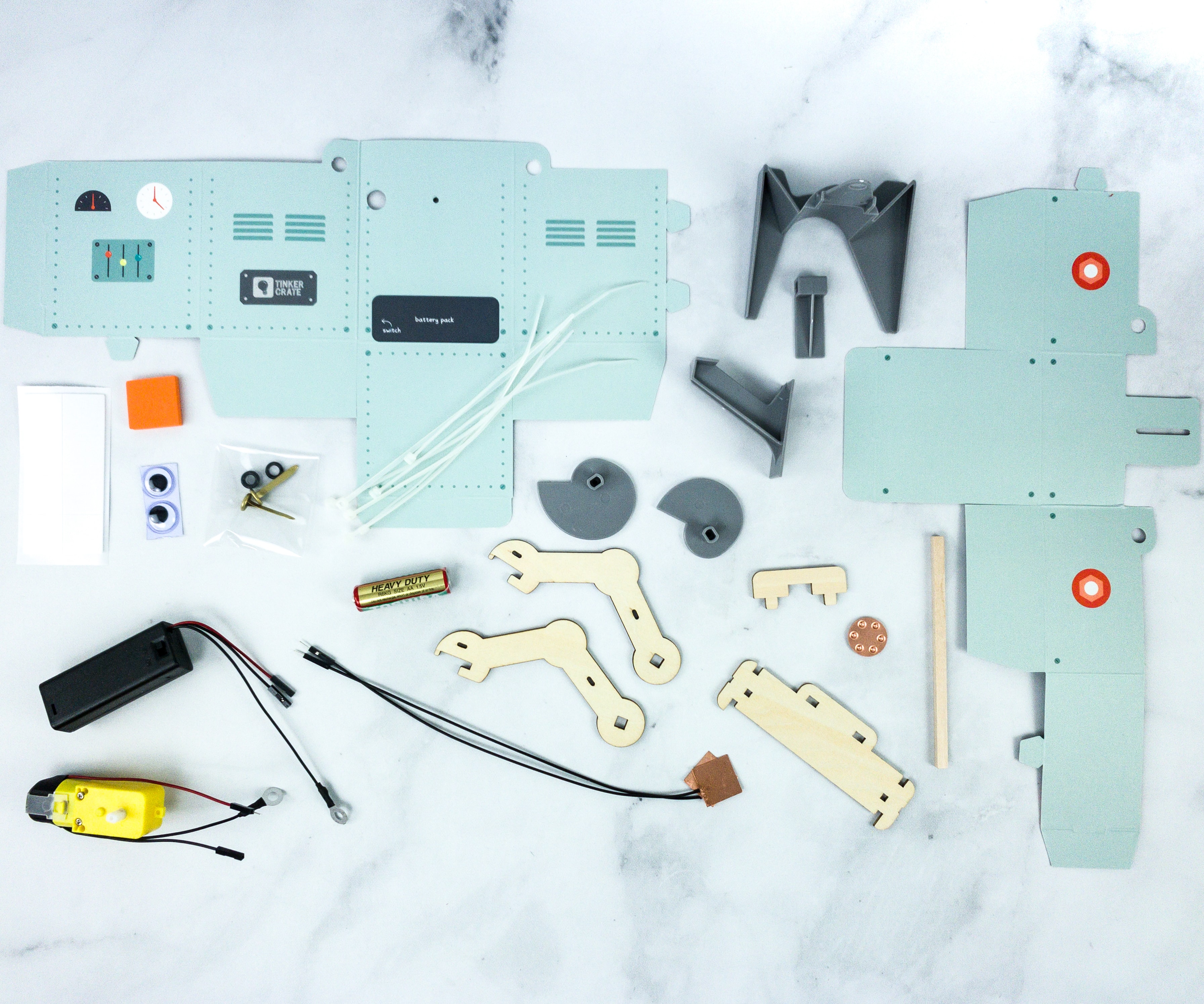 KiwiCo Tinker Crate Review & Coupon - COIN-EATING ROBOT - hello ...