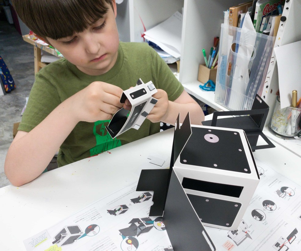 KiwiCo Tinker Crate Review & Coupon - PHANTOM PROJECTOR - hello ...