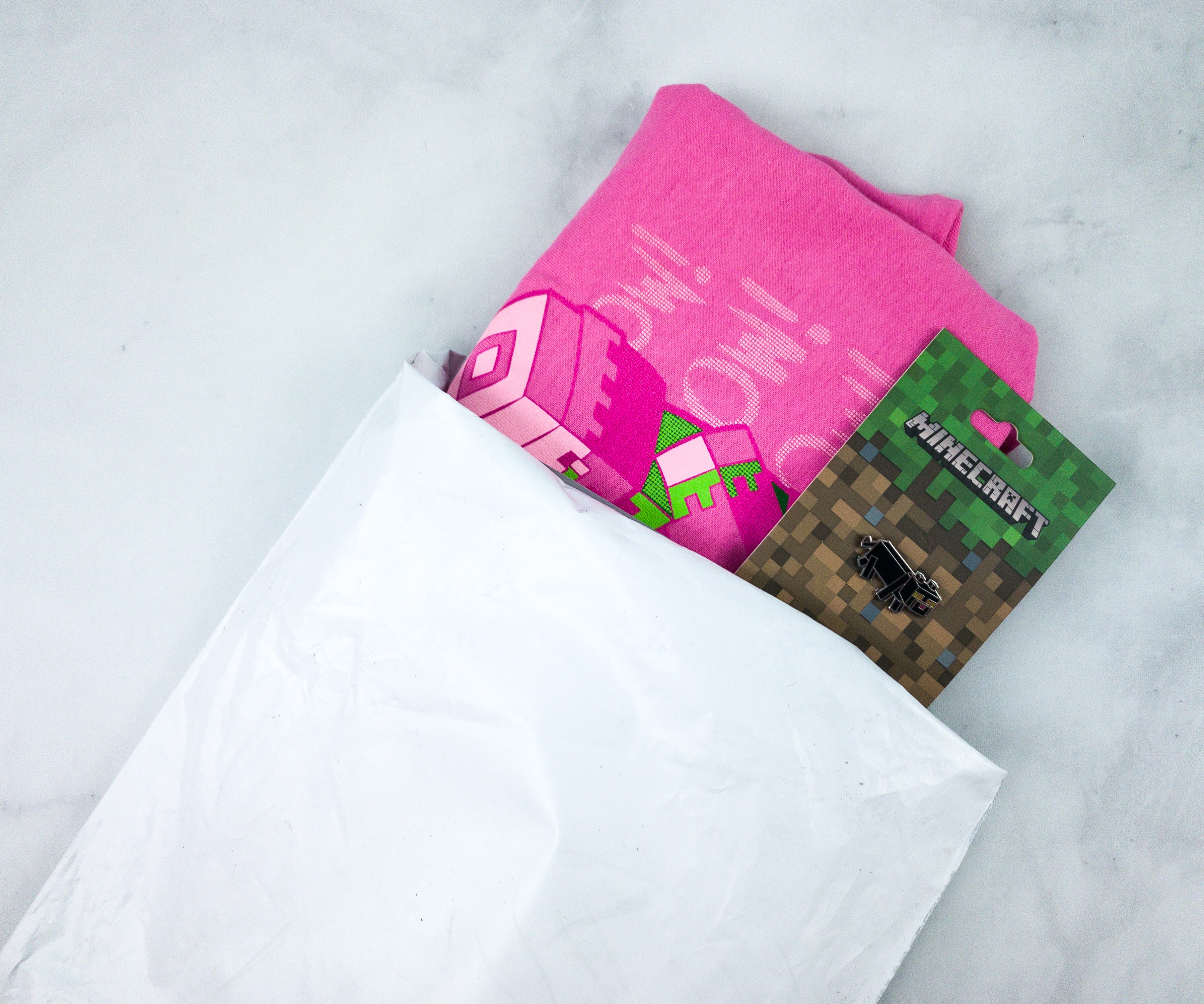 Minecraft T-Shirt Club May 2020 Review + Coupon! - Hello Subscription