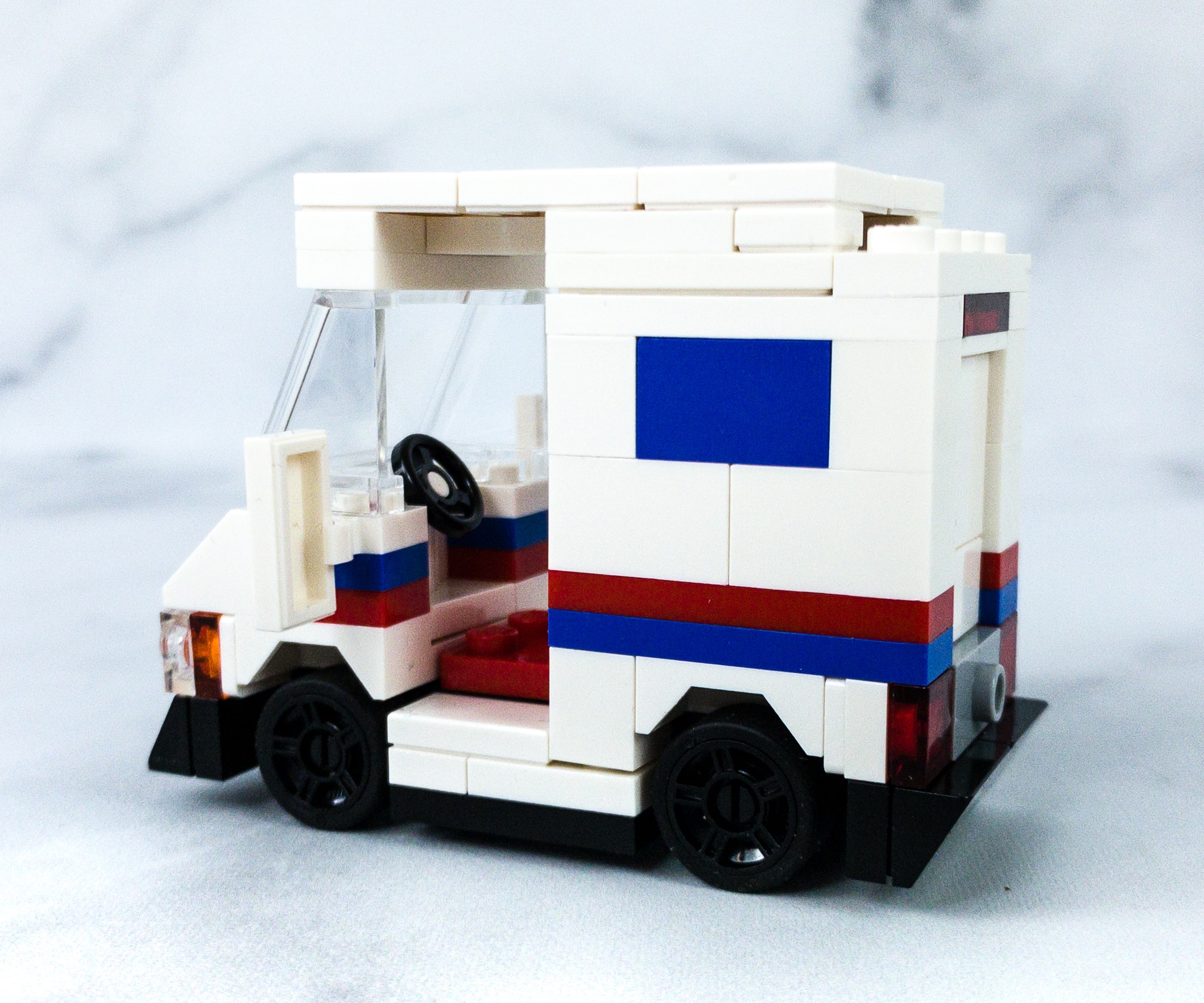 Brick Loot May 2020 Subscription Box Review & Coupon - hello subscription