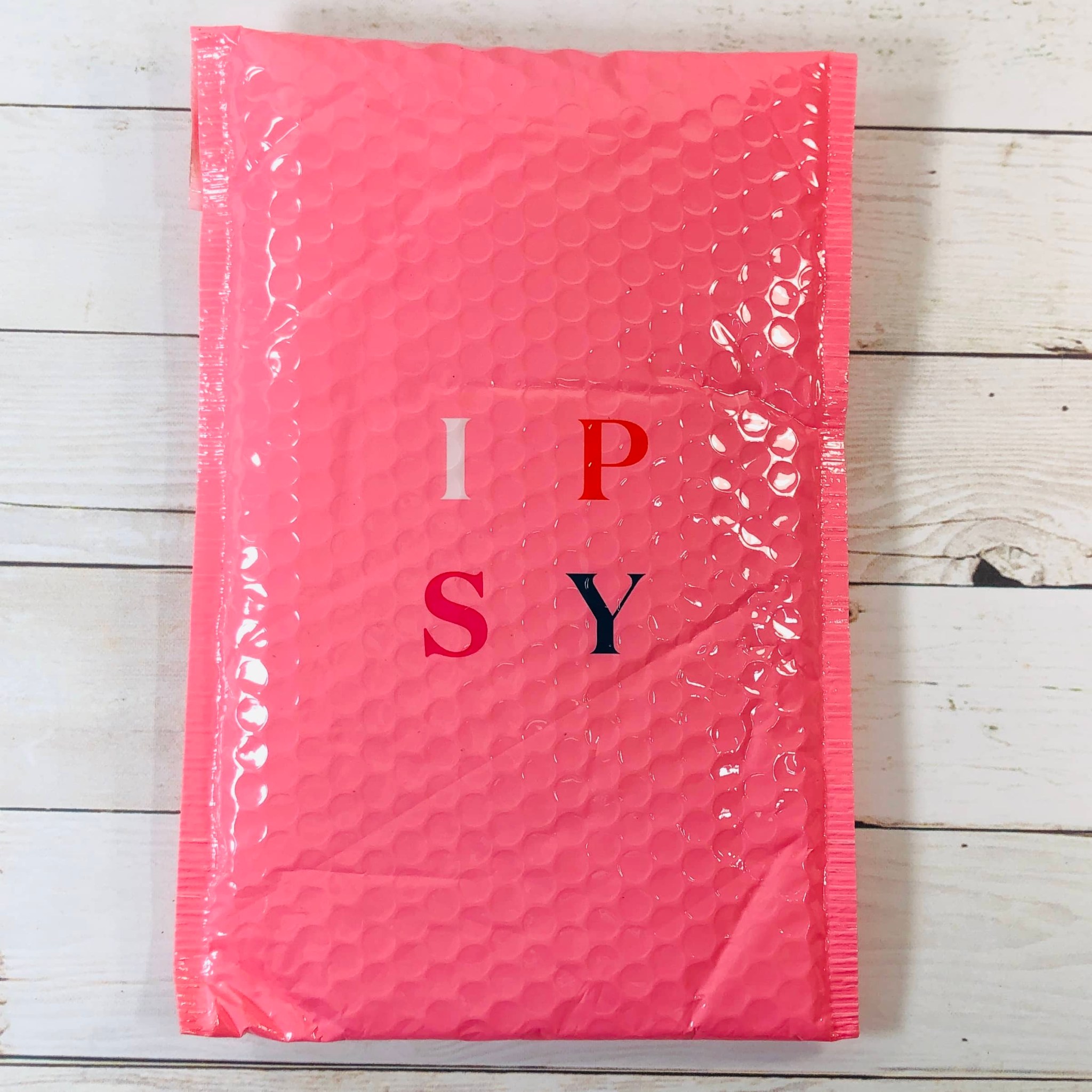 Ipsy Glam Bag May 2020 Review - Hello Subscription