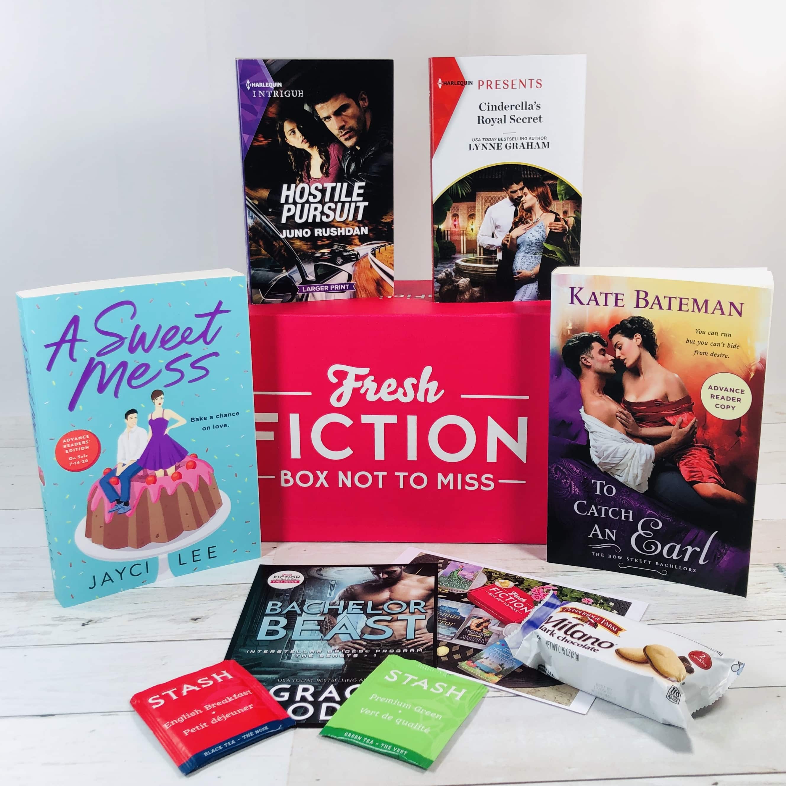 Fresh Fiction Box August 2018 Subscription Box Review + Coupon - hello ...