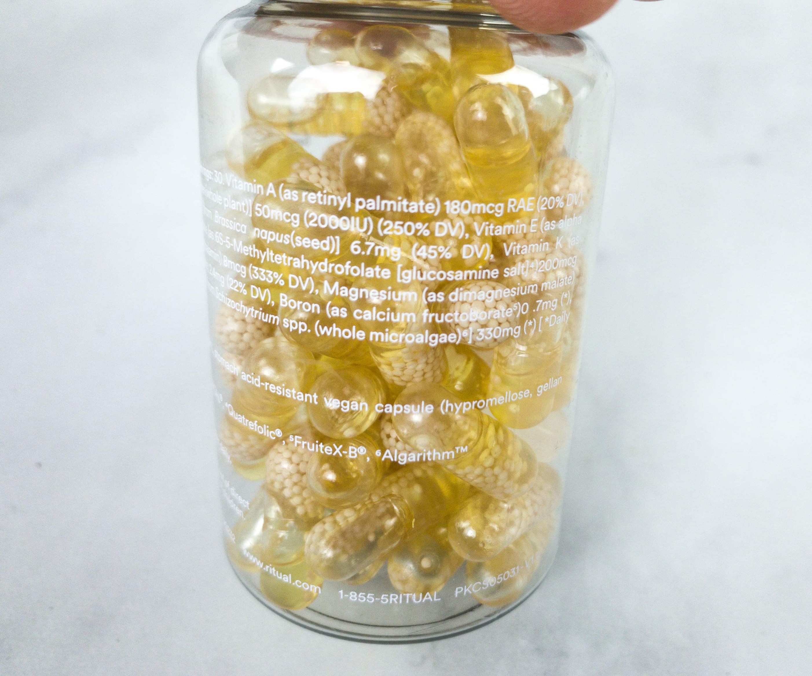 Ritual Vitamins Essential for Men: Daily Nutrition in Capsule Form ...