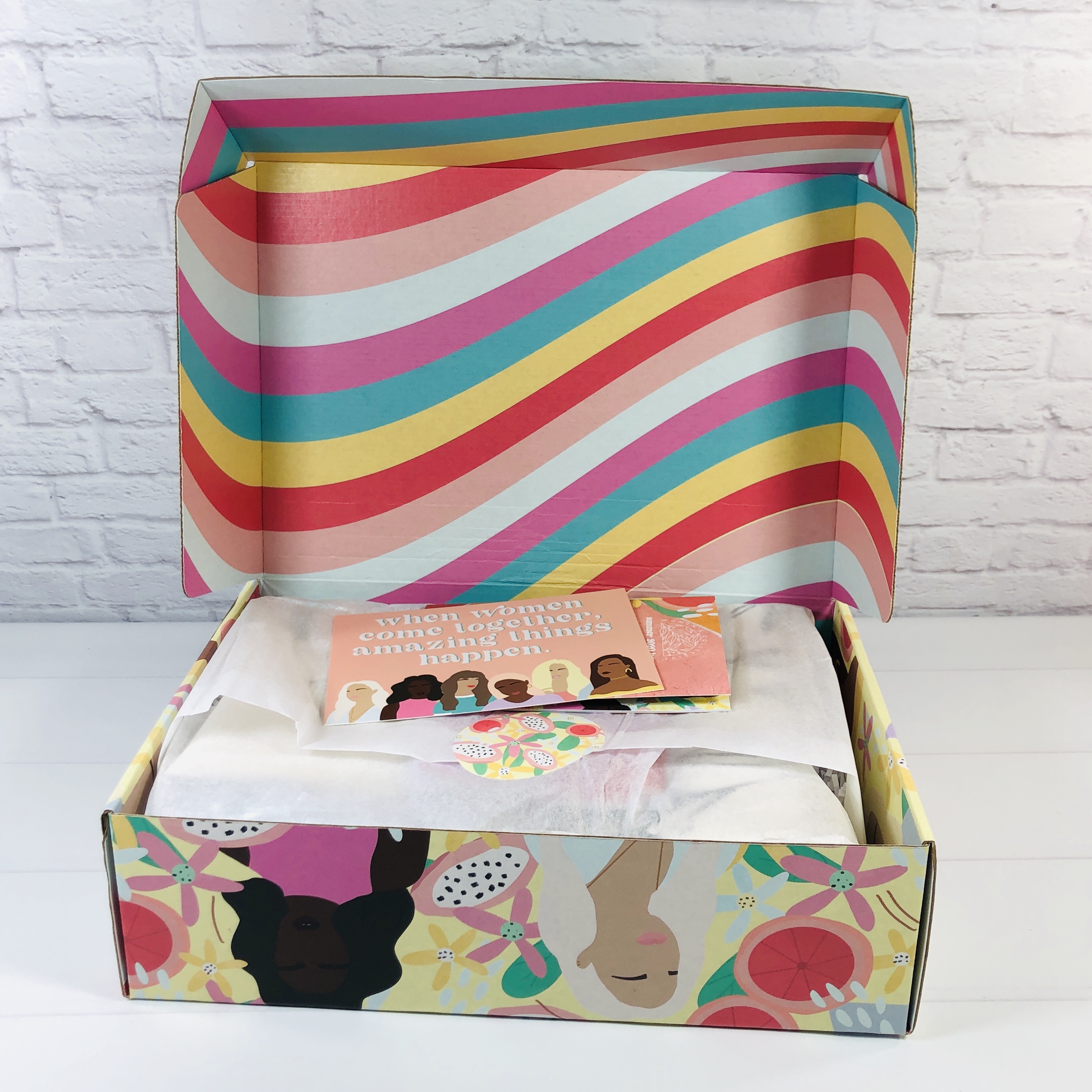 Women’s Collective Box Summer 2020 Subscription Box Review - Hello ...