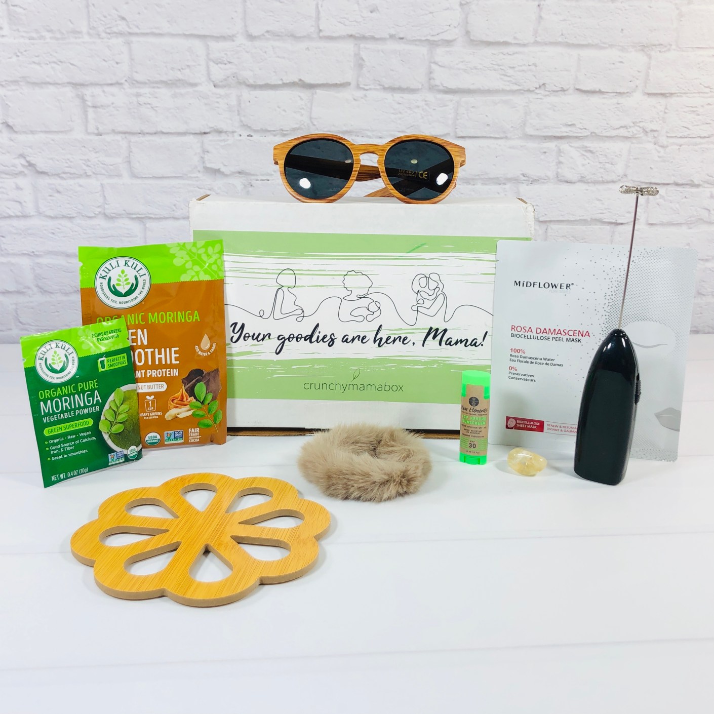 Crunchy Mama Box Reviews: Get All The Details At Hello Subscription!