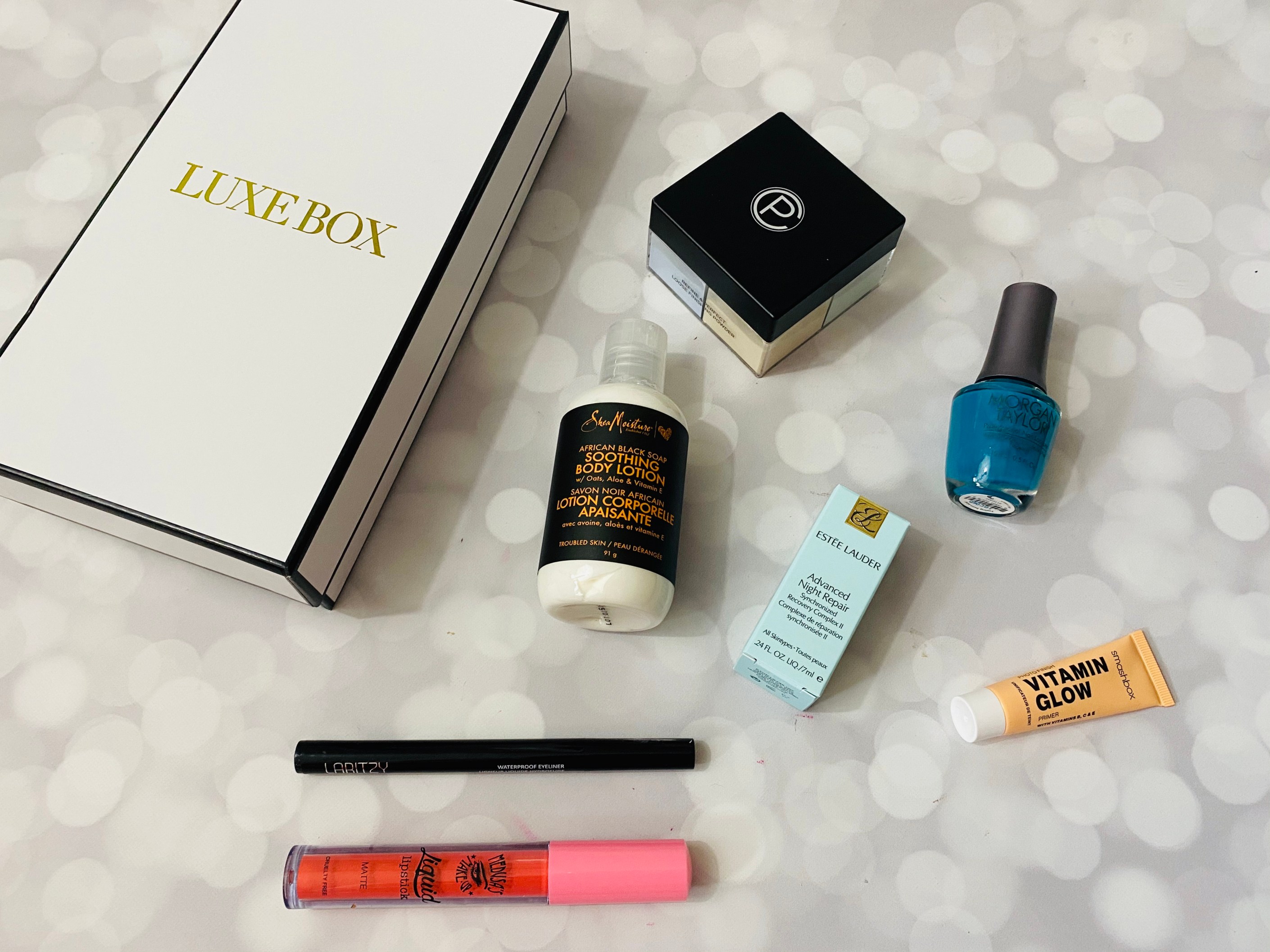 Luxe Box Reviews: Get All The Details At Hello Subscription!