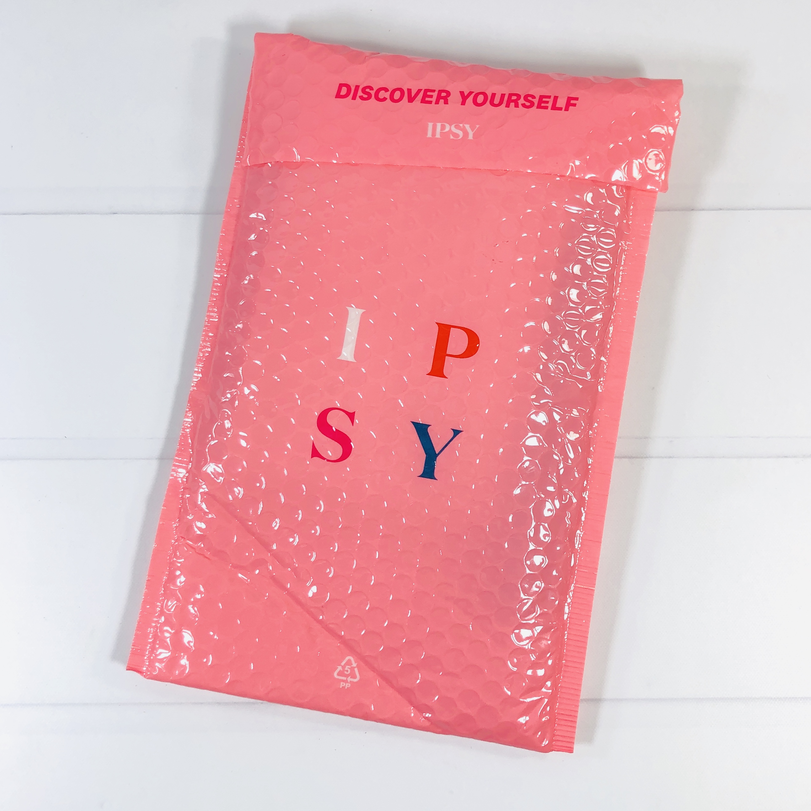 Ipsy Glam Bag August 2020 Review - Hello Subscription