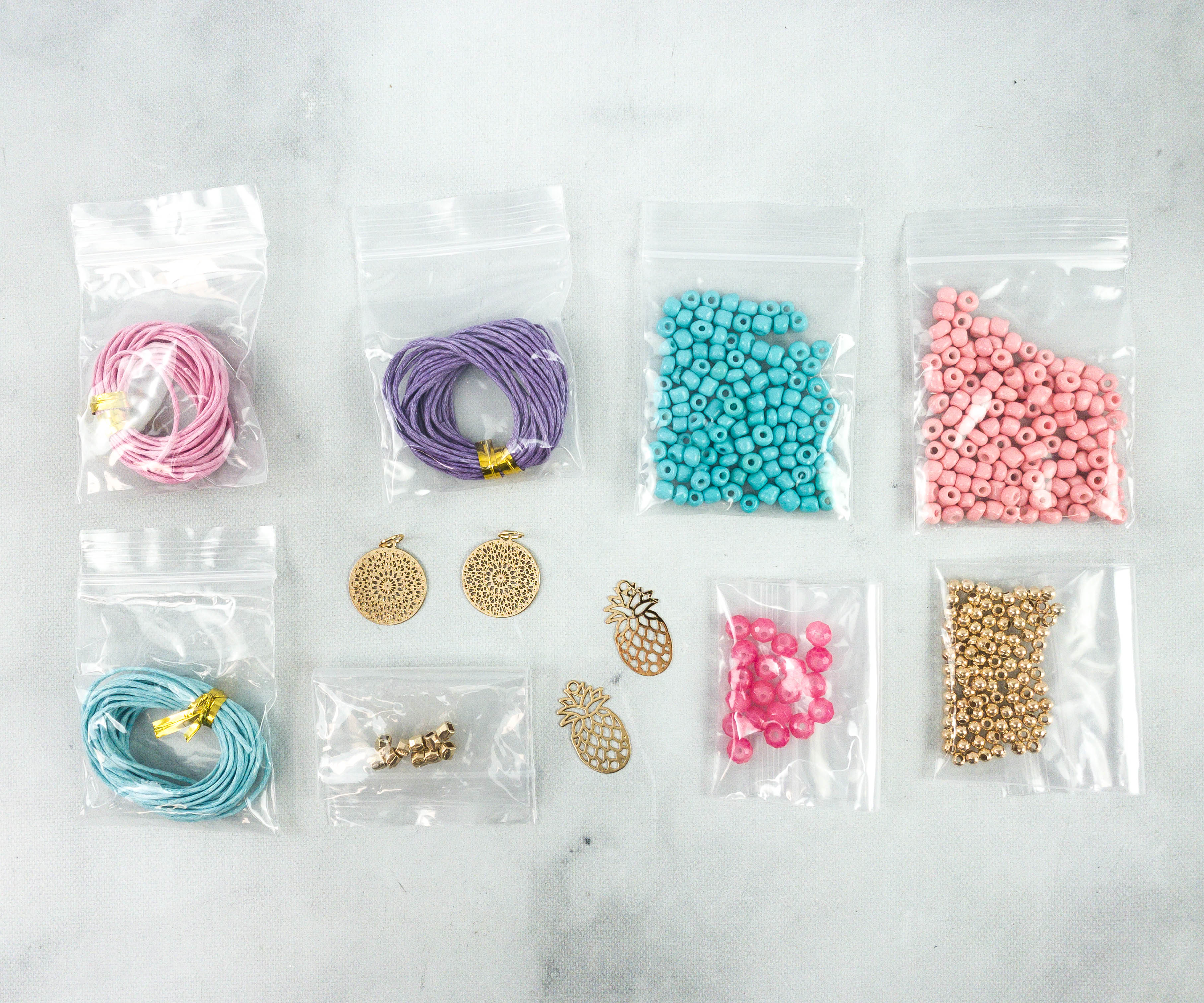 Annie's Creative Girls Club Braceles + Jewelry Organizer Review + 80% ...