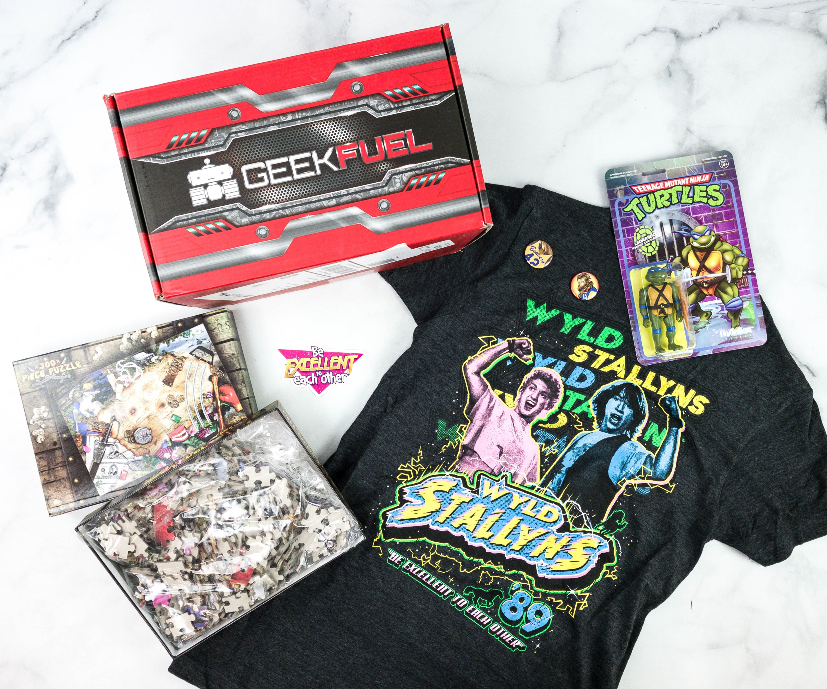 Geek Fuel August 2020 Subscription Box Review - Hello Subscription
