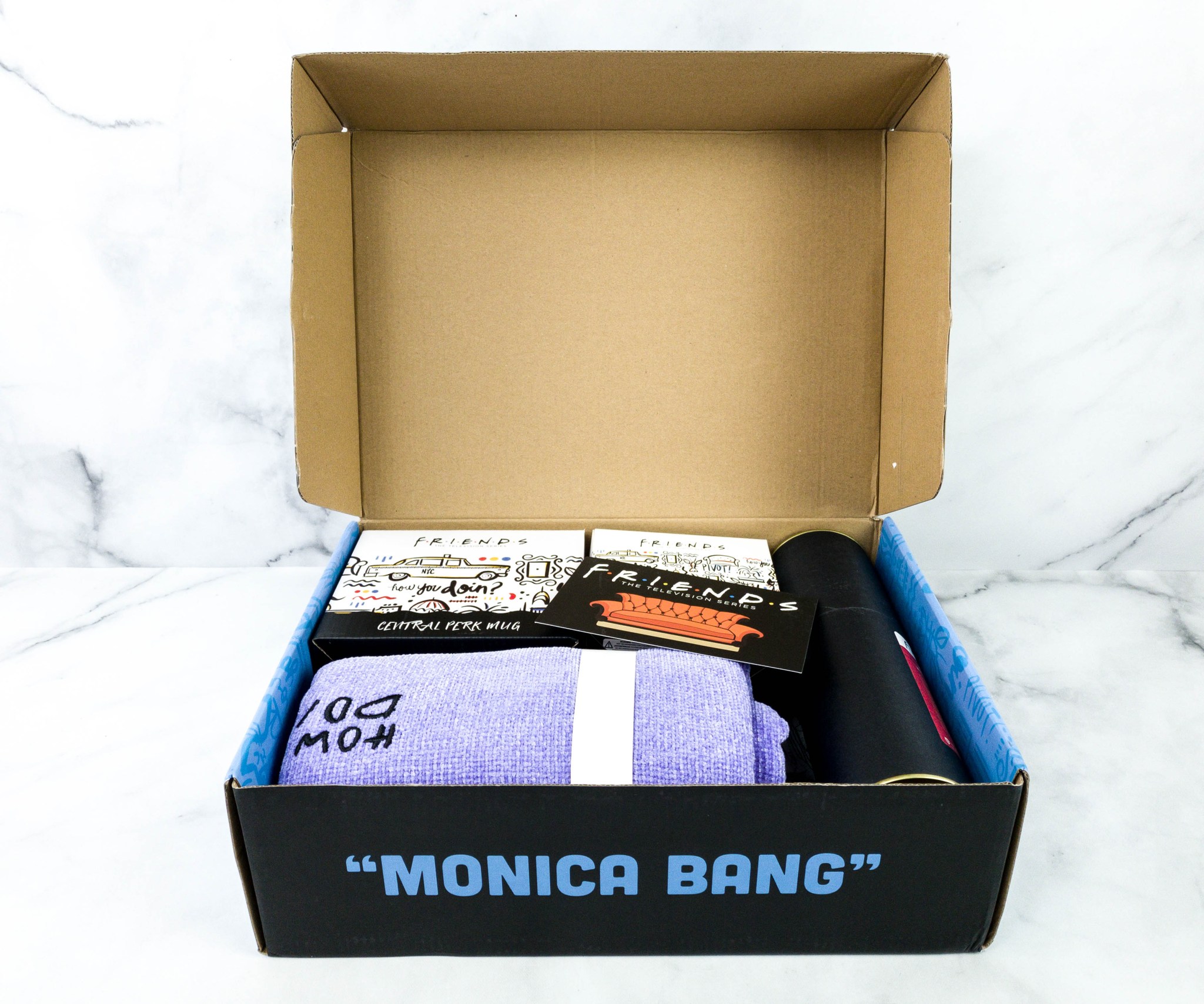 FRIENDS Subscription Box Fall 2020 Review! - Hello Subscription