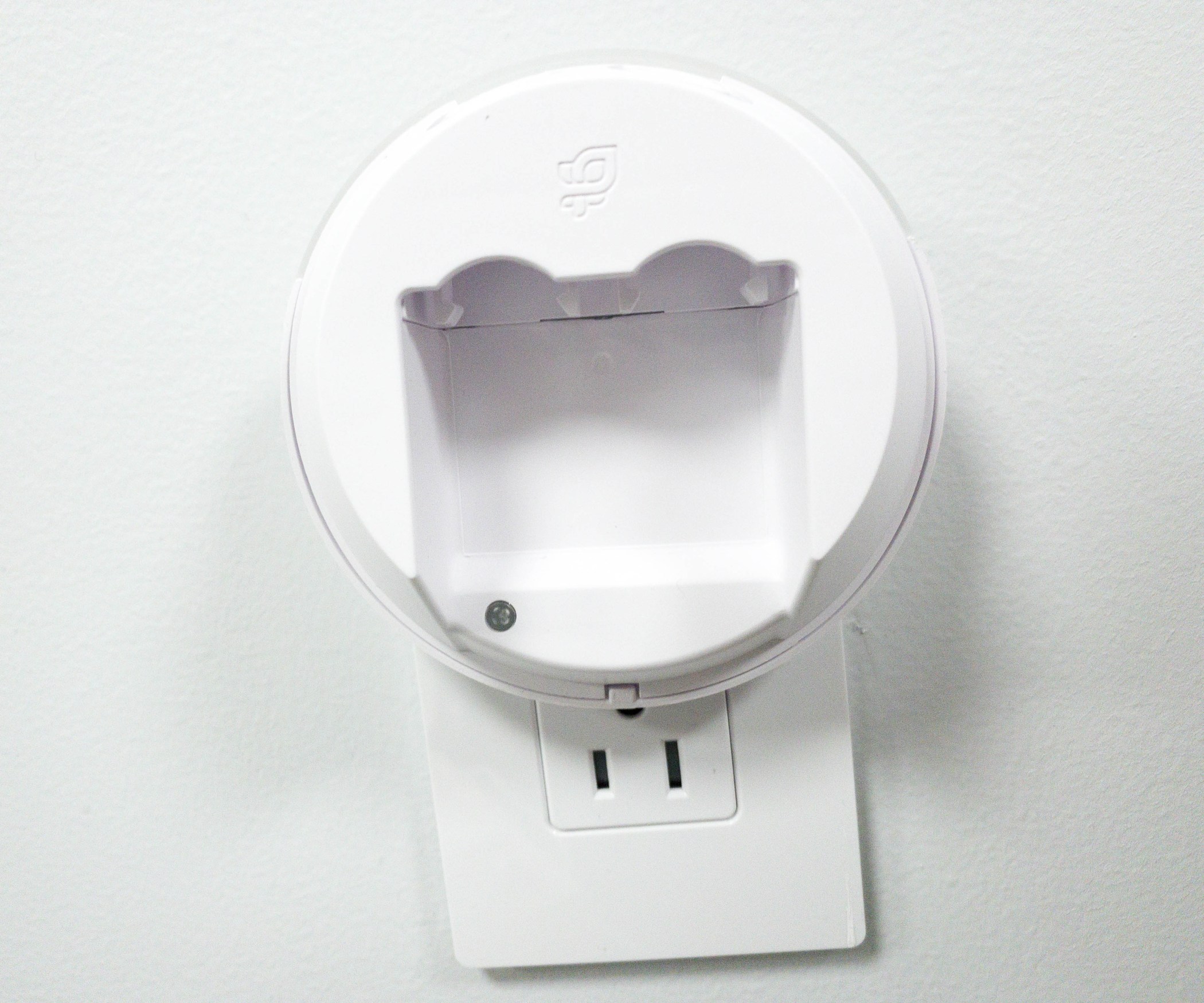 Pura Review: Everything You Need To Know About The Smart Home Fragrance ...