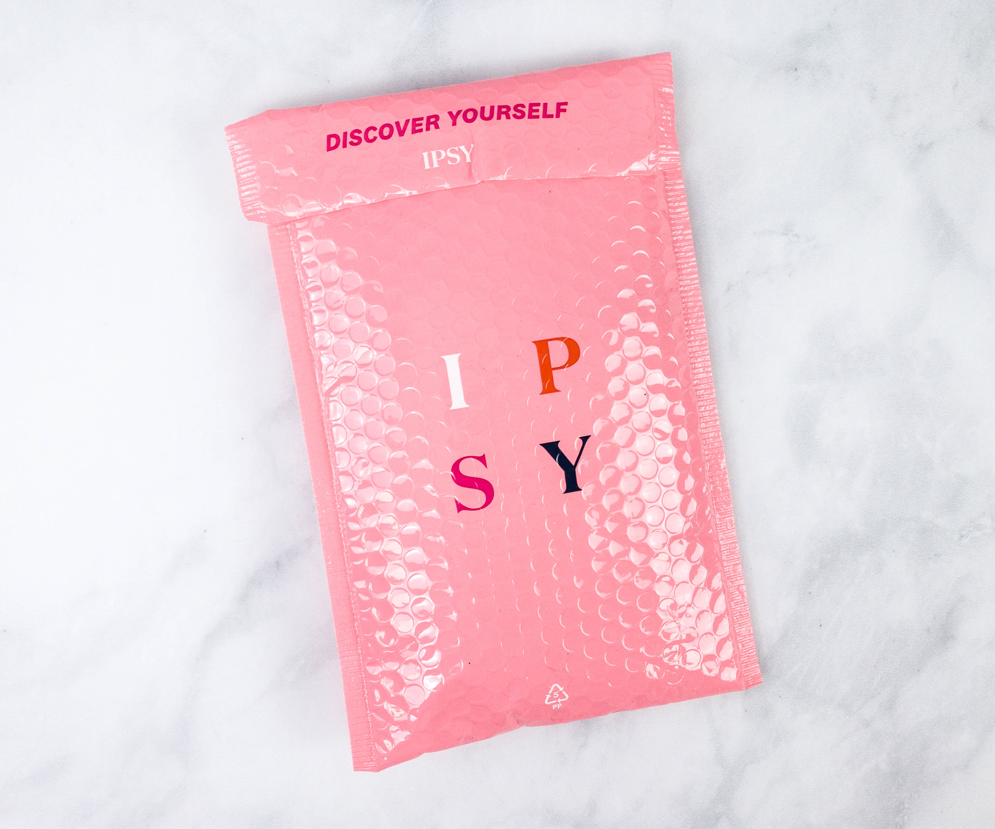Ipsy Review - Intro Bag - Hello Subscription