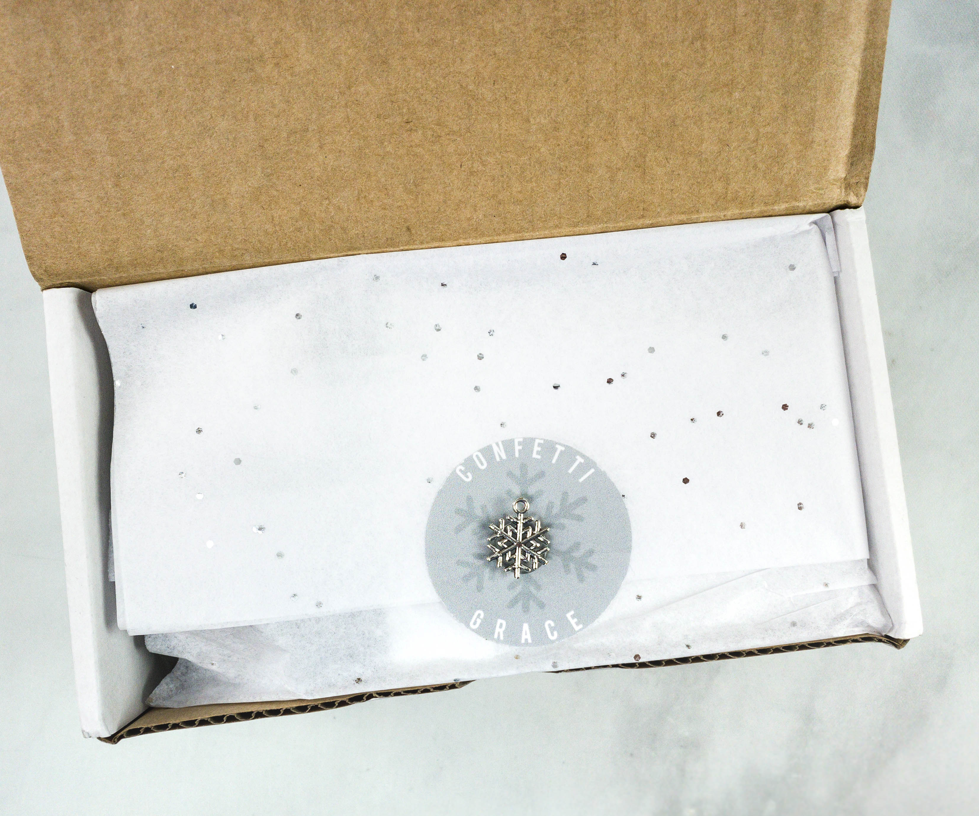 Confetti Grace November 2020 Lil Grace Box Subscription Box Review ...