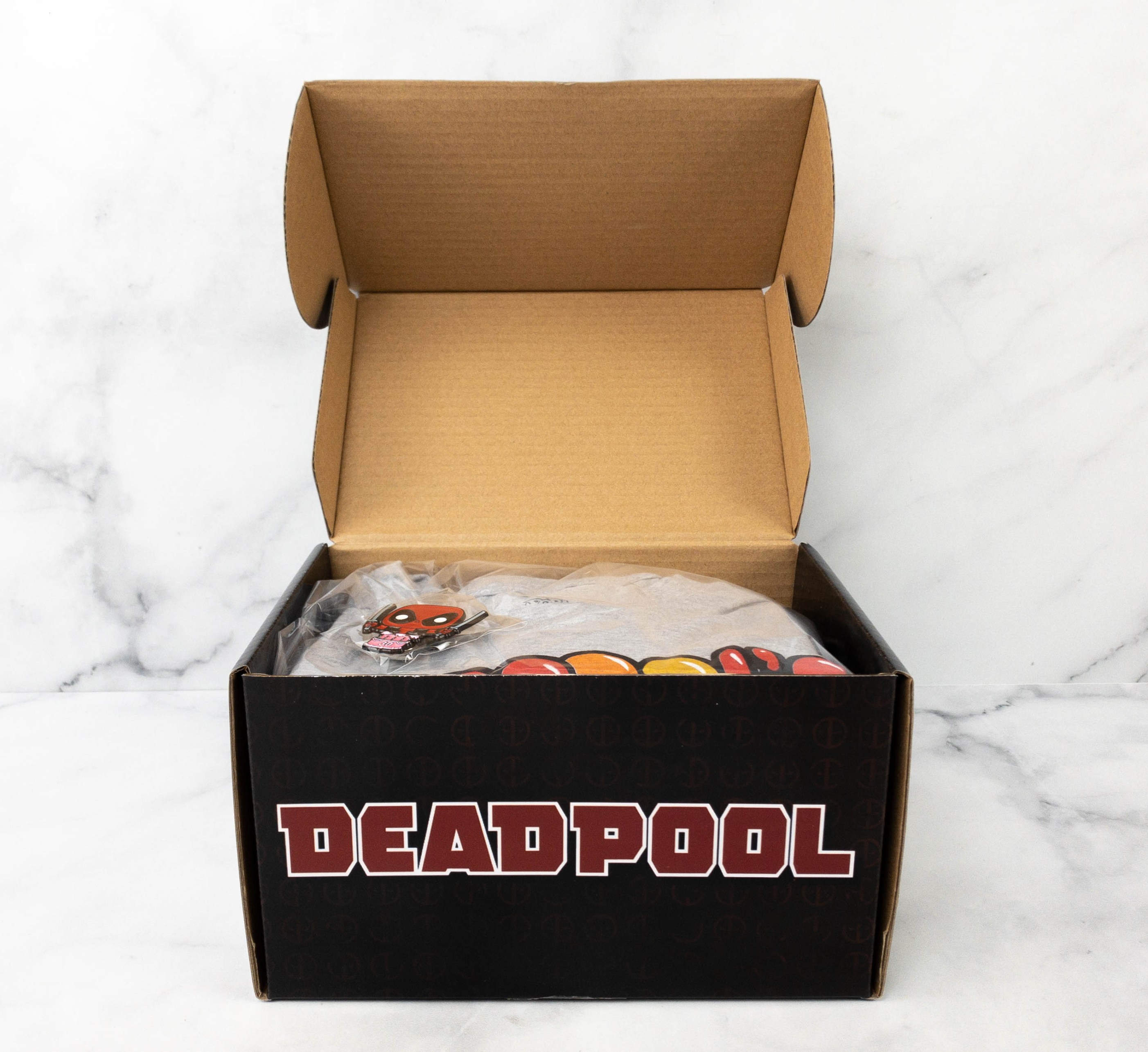Marvel Collector Corps Review - DEADPOOL! - March 2021 - Hello Subscription