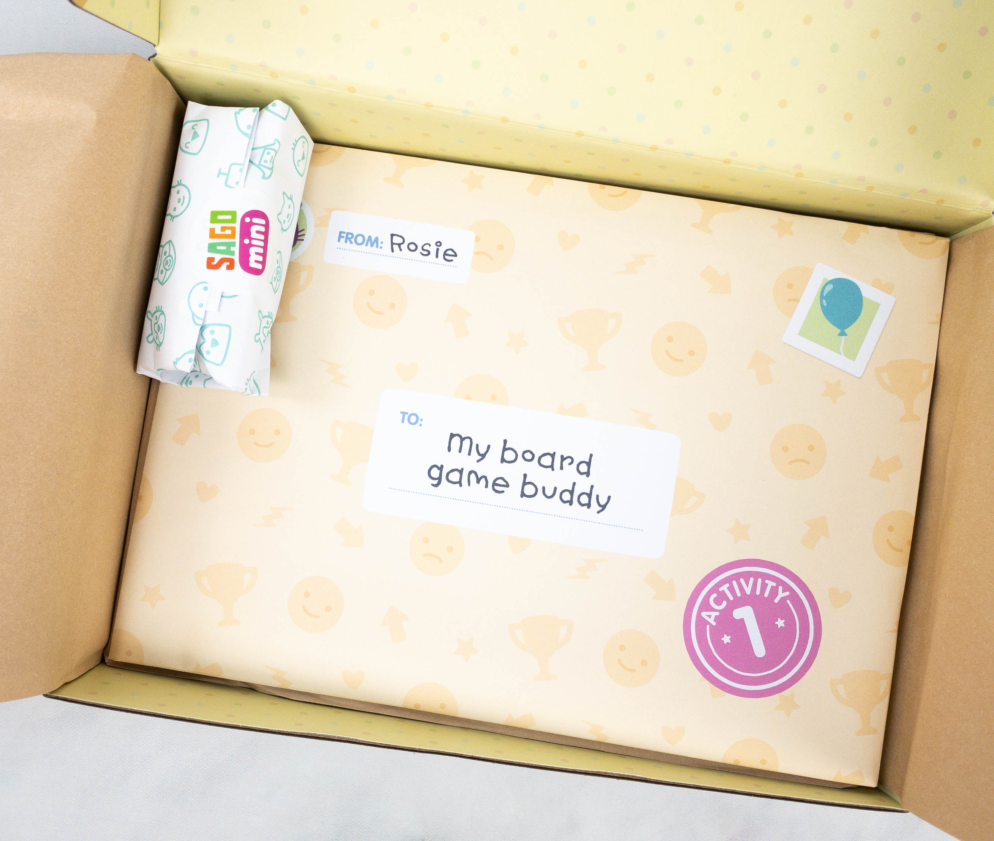 Sago Mini Box Review + Coupon - FRIENDS - Hello Subscription