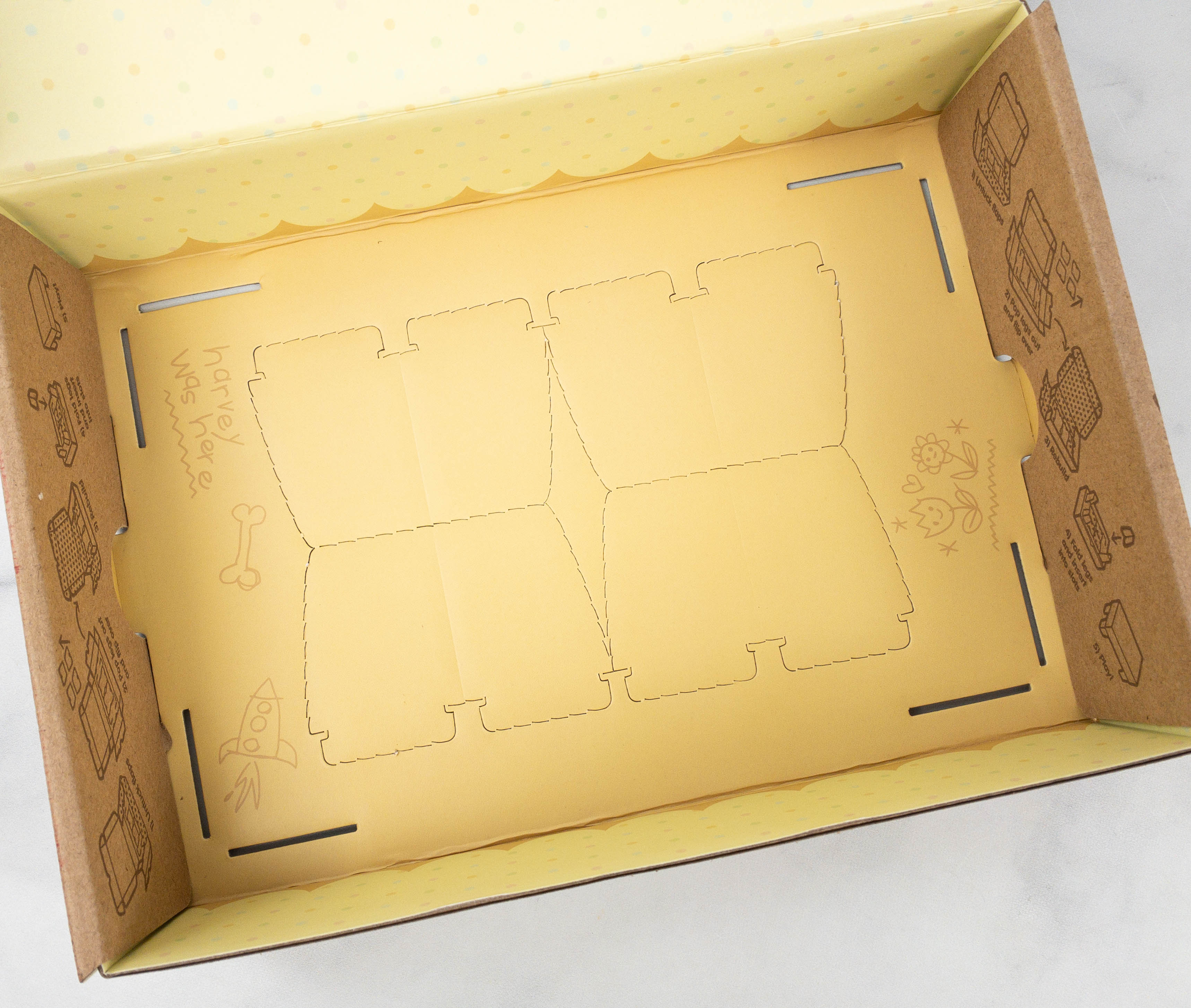 Sago Mini Box Review + Coupon - FRIENDS - Hello Subscription