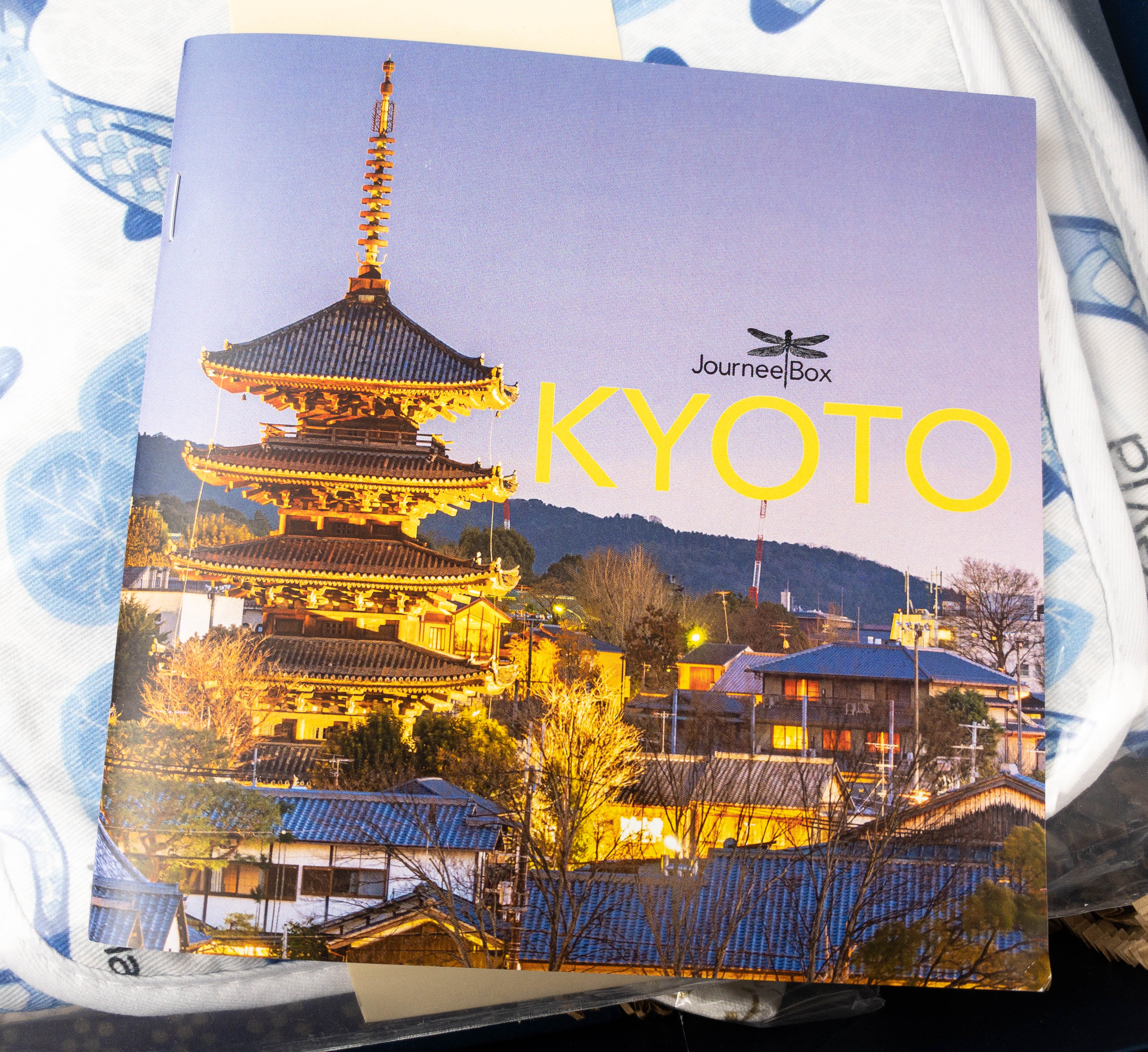 Journee Box Review - KYOTO BOX - Hello Subscription