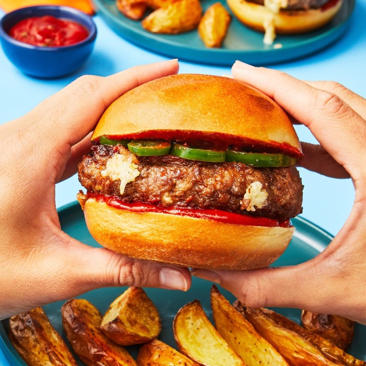 Eureka Crate Review + Coupon - 2-IN-1 LANTERN - Hello Subscription