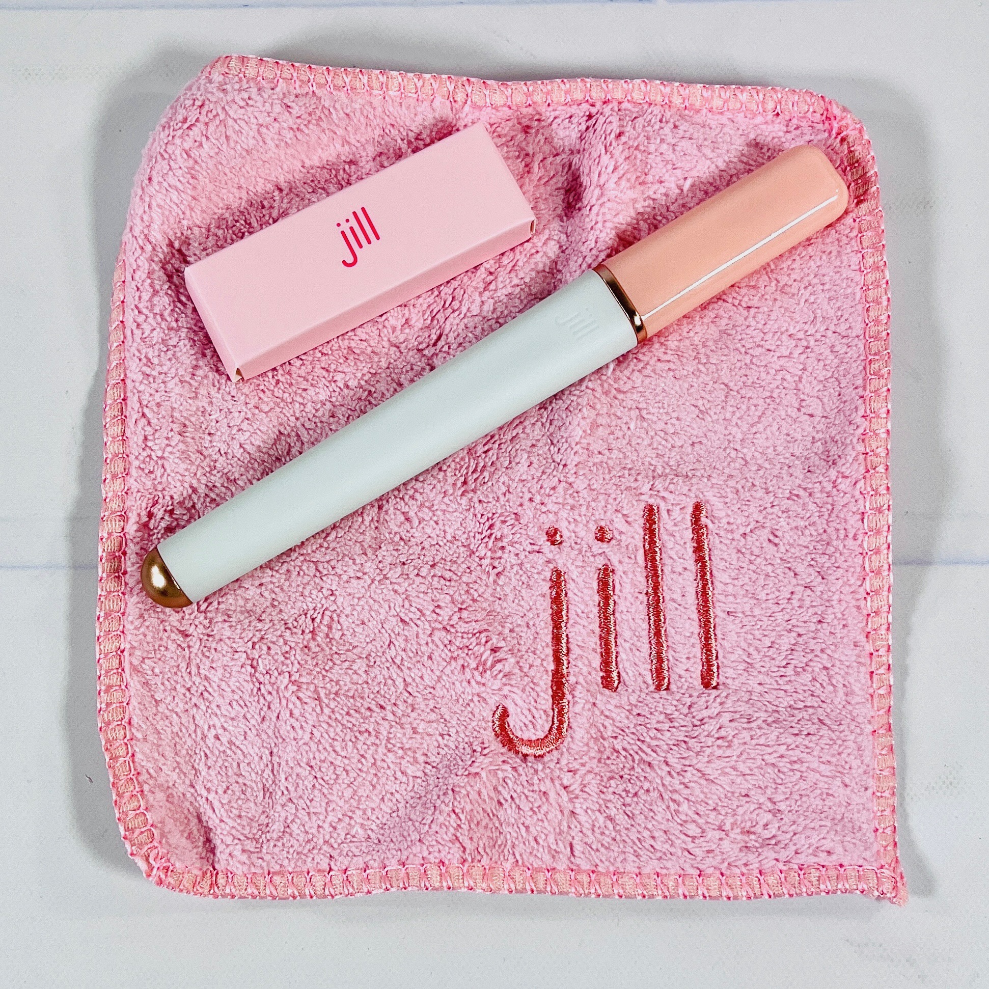 Kinder Beauty Box October 2022 Review: The OH YEAH Box - Hello Subscription