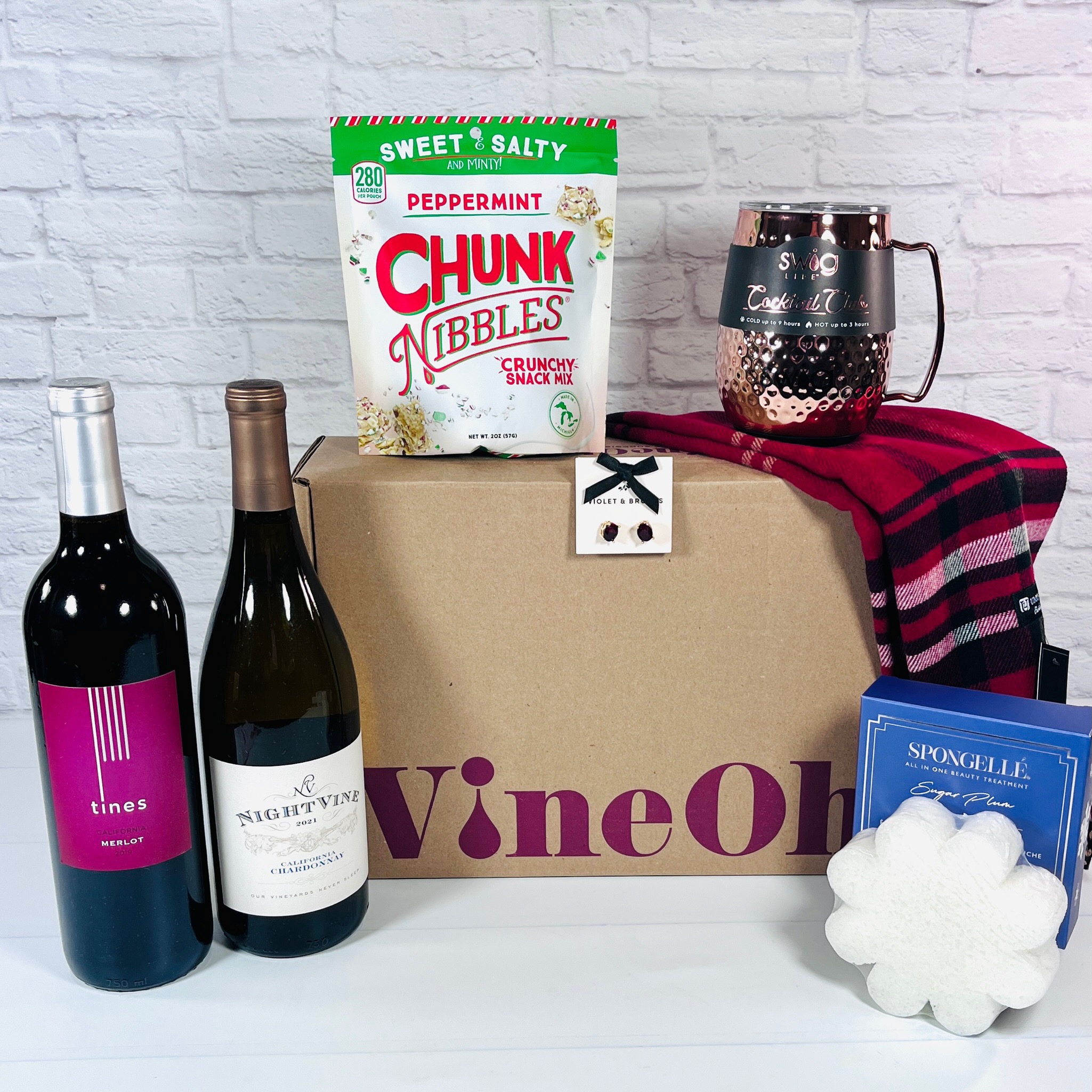 Vine Oh! Ho Ho! Box Winter 2022 Box Review - Hello Subscription