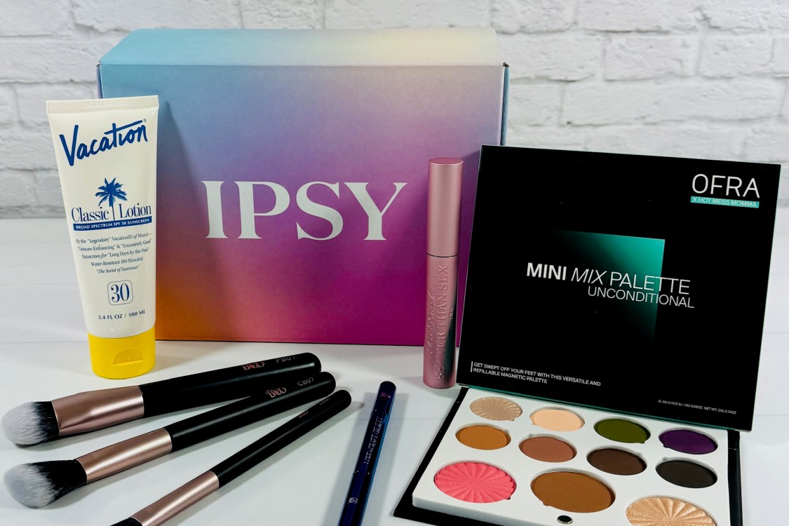 The 38 Best Gifts for Everyone On Your List for 2025 - Hello Subscription