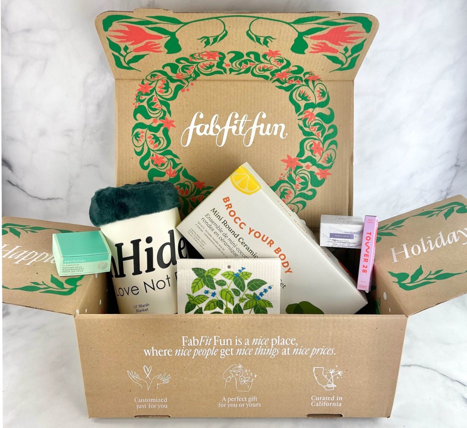 FabFitFun Winter 2024 Box Review: Cozy Comforts and Practical Self-Care ...
