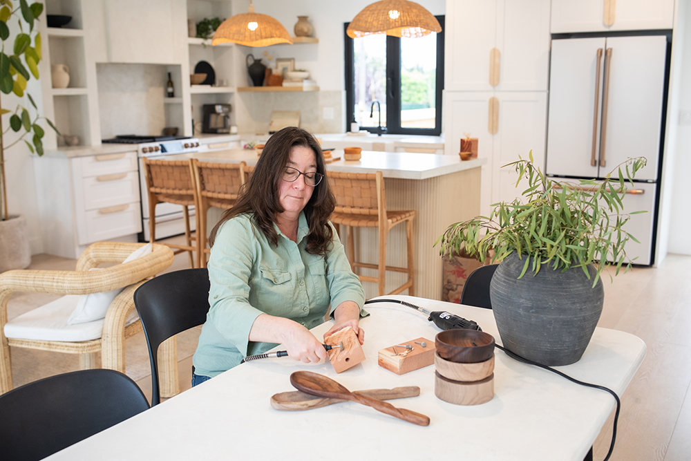 Crafter May 2025 Spoilers: Wood Power Carving Workshop! - Hello Subscription