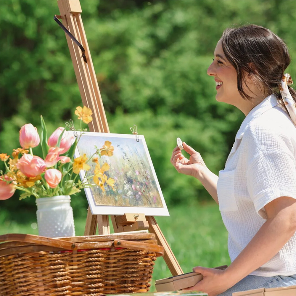 Crafter July 2025 Spoilers: Pastel Florals Workshop! - Hello Subscription