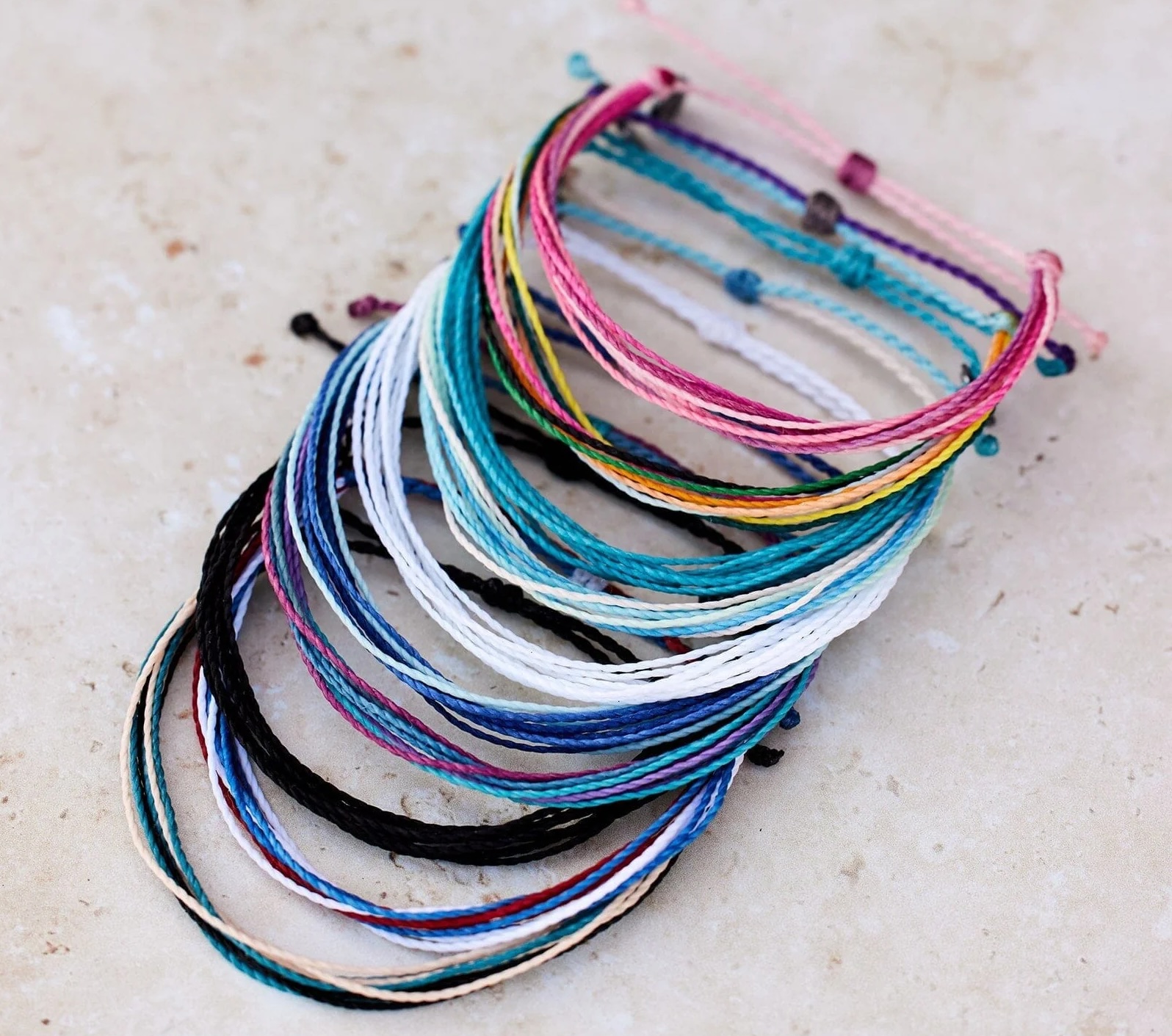 Pura Vida Bracelets Club January 2026 Full Spoilers! - Hello Subscription